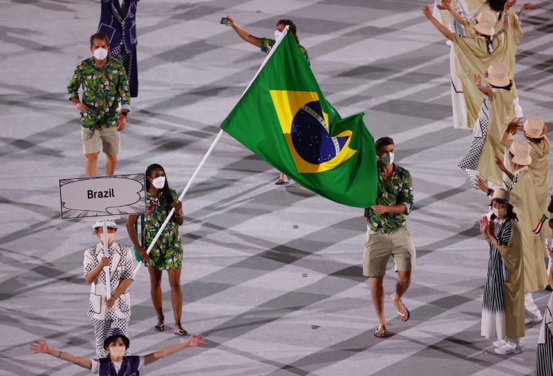 Brazil bucks trend, celebrates record Olympic haul | Reuters
