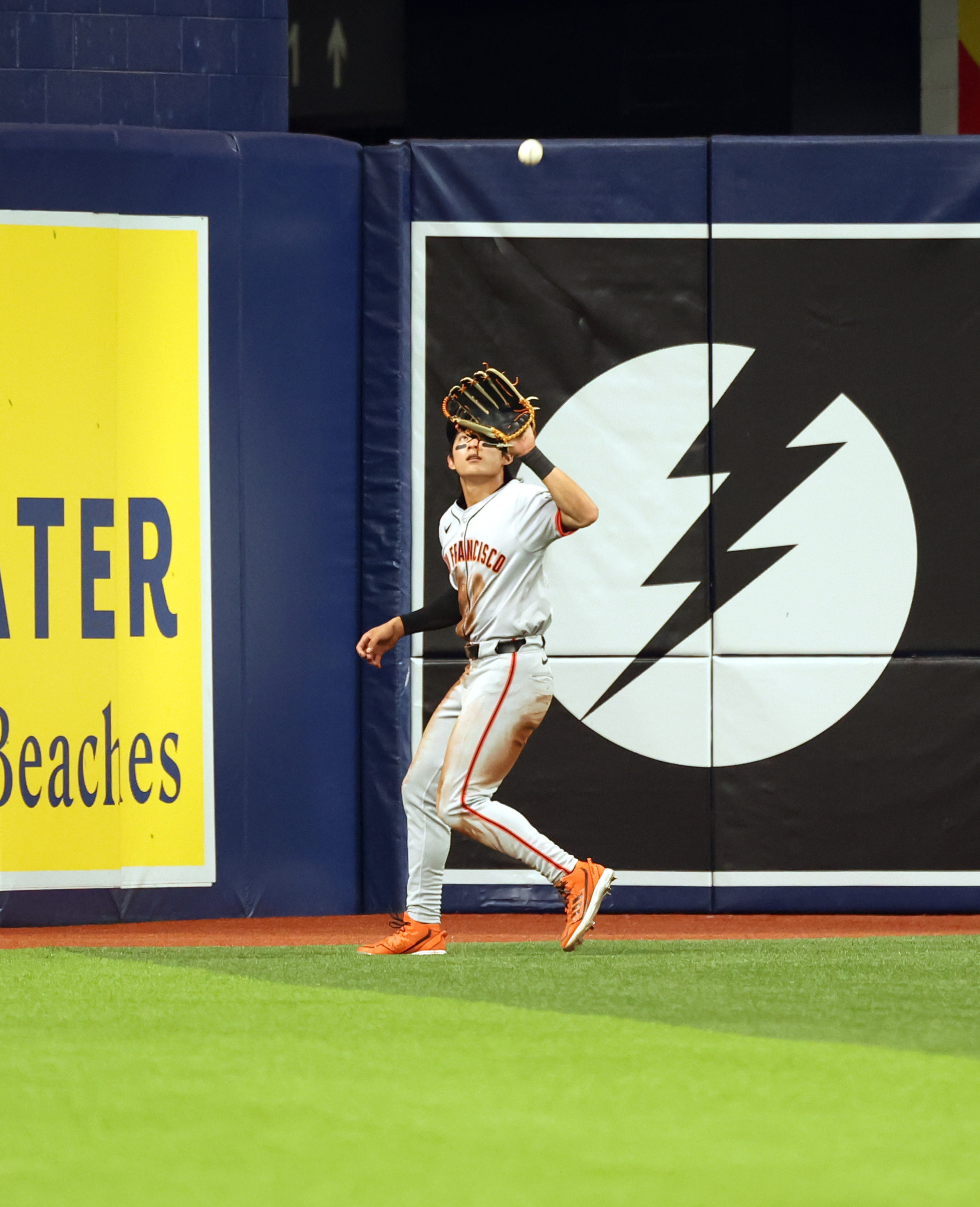 Harold Ramirez's three hits help Rays edge Giants | Reuters