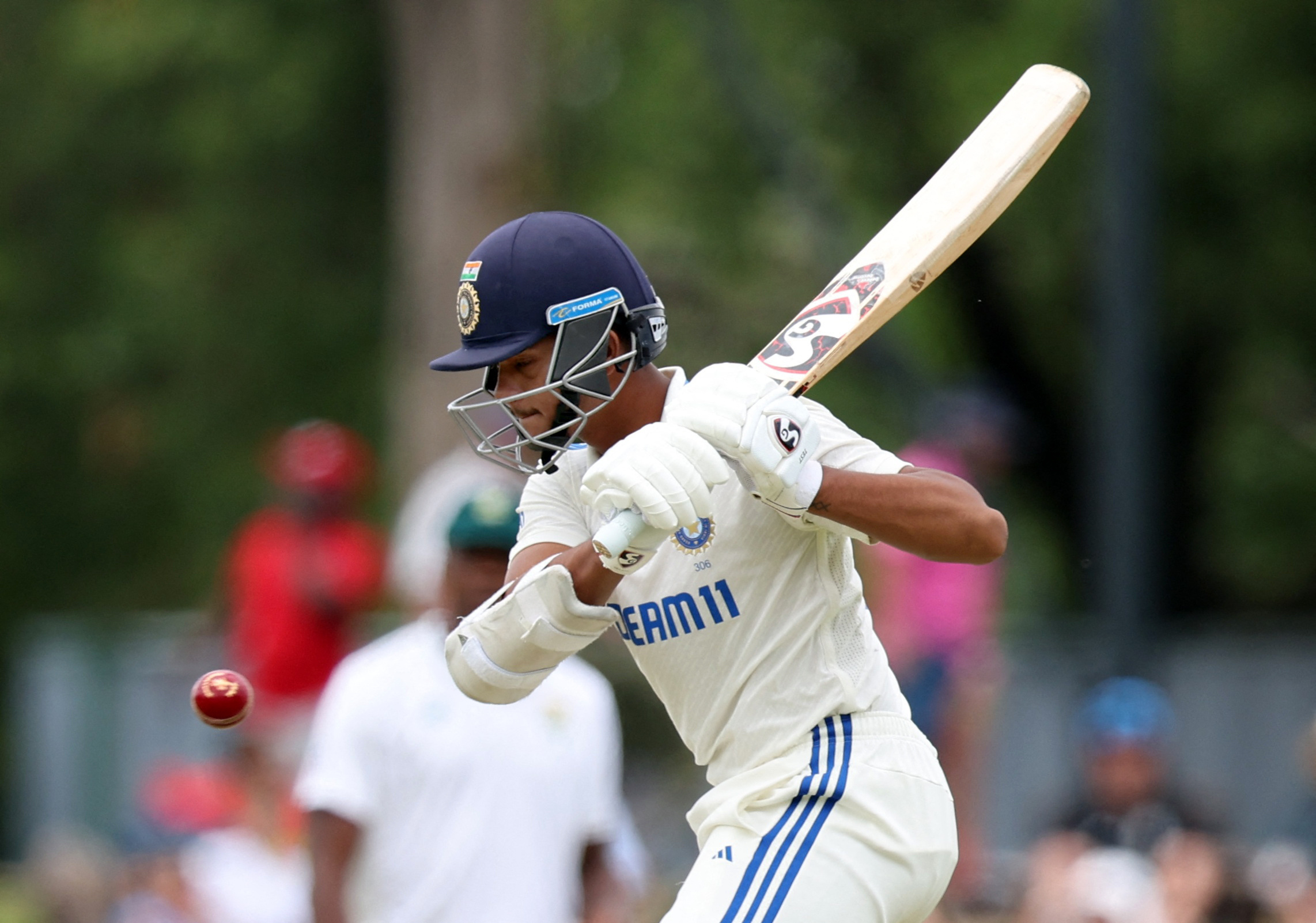 Rabada grabs five wickets, Rahul holds firm for India | Reuters