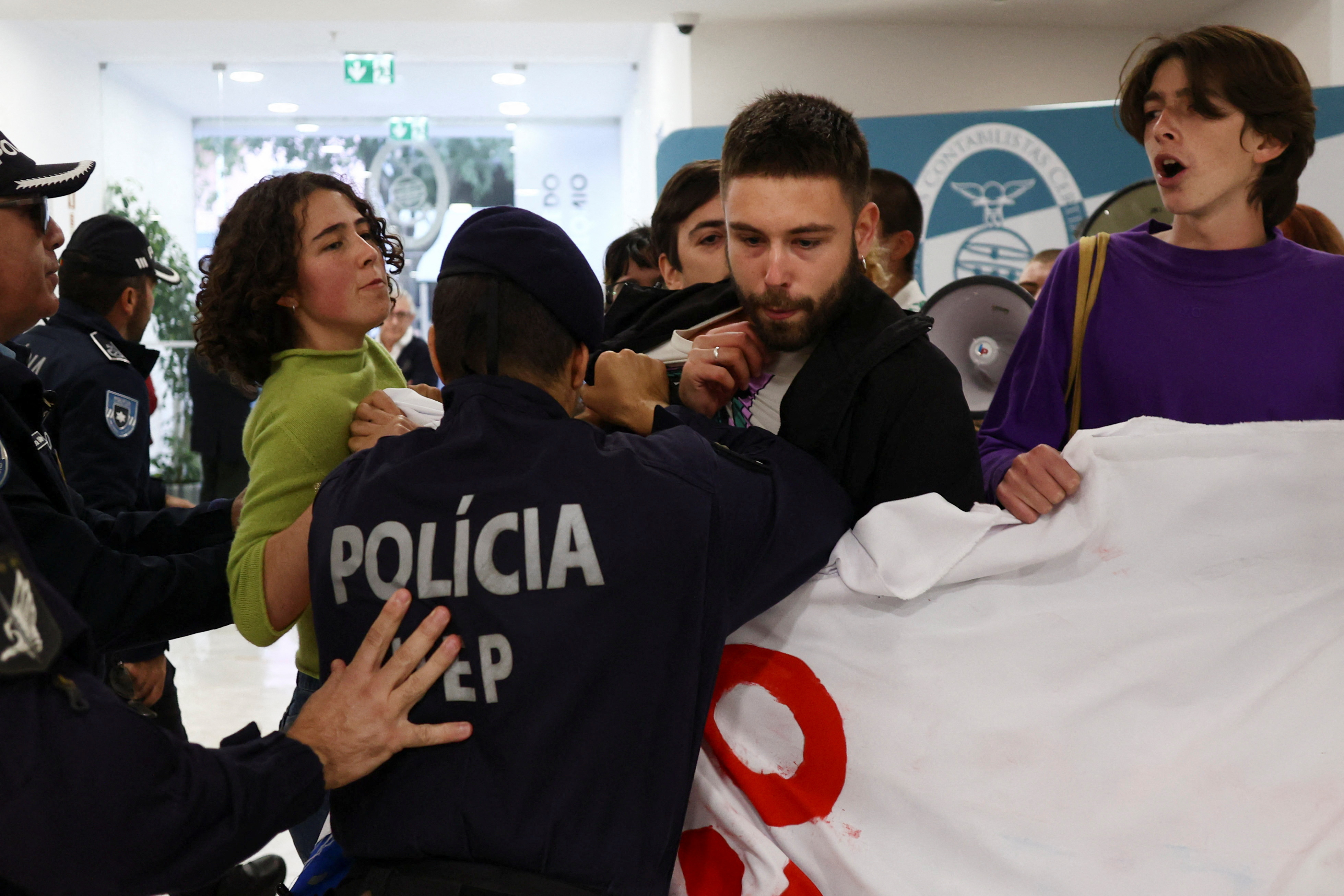 Climate protesters in Portugal storm building, urge minister to step ...