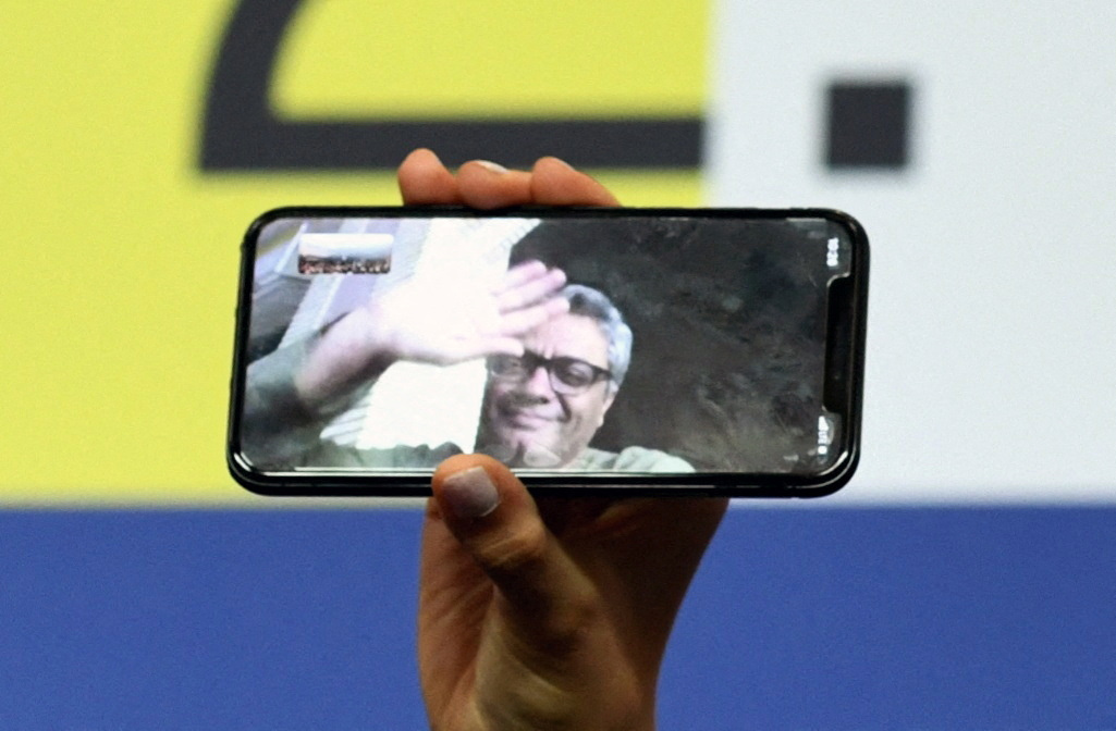 Director Mohammad Rasoulof flees Iran ahead of Cannes premiere | Reuters