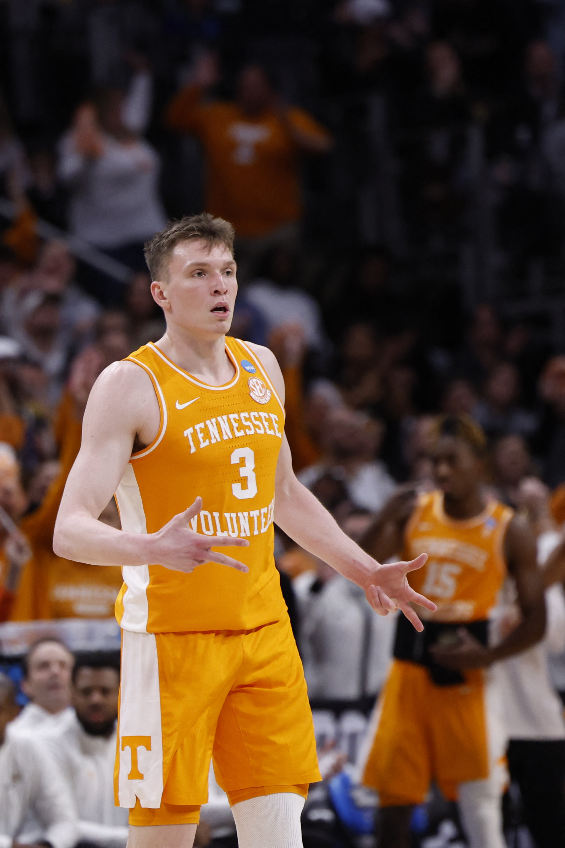 Zach Edey's career day powers Purdue past Tennessee, into Final Four ...