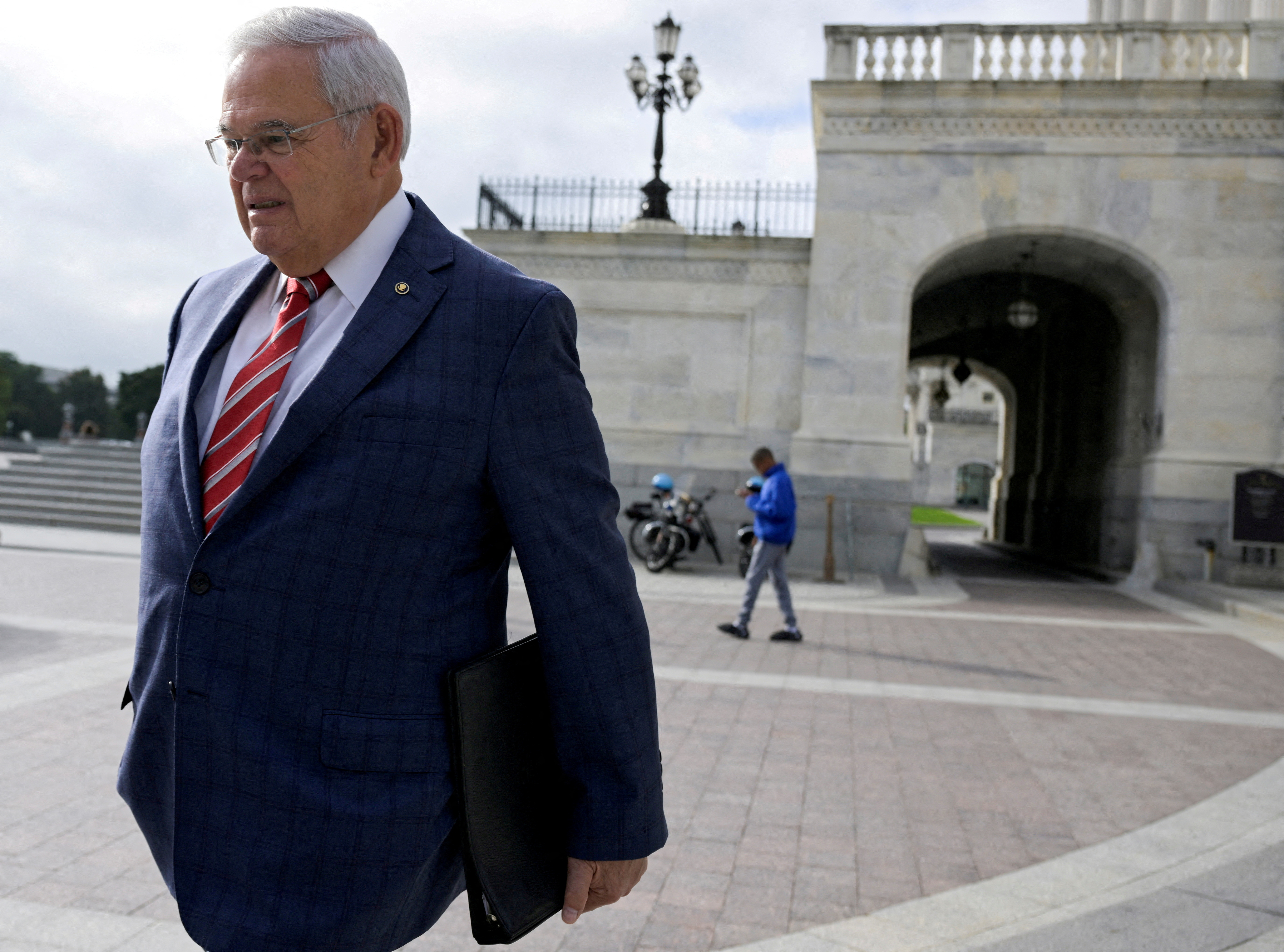US Senator Menendez asks judge to dismiss charges, says he is immune ...