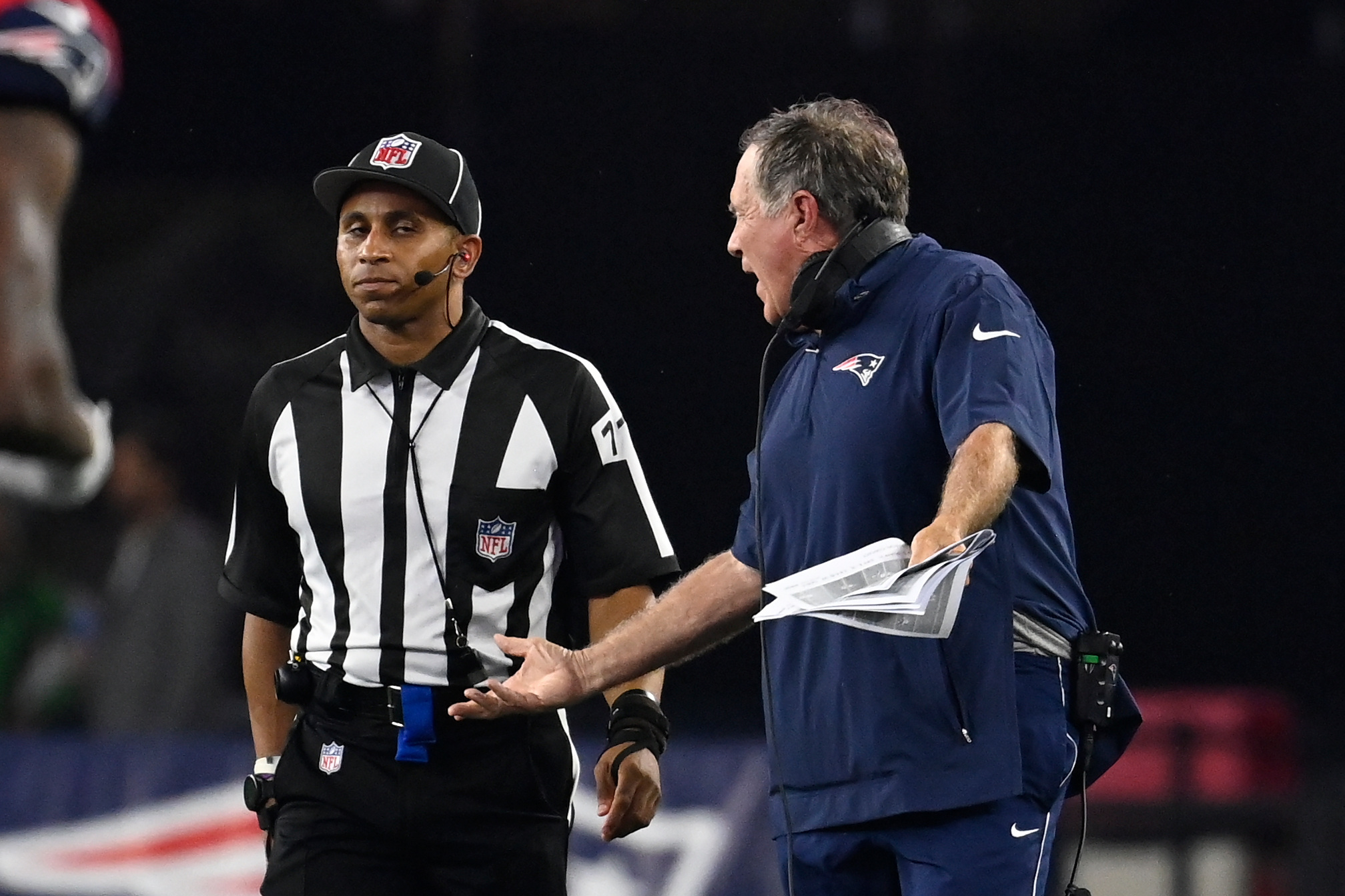 Texans score 20 straight points to upend Patriots | Reuters