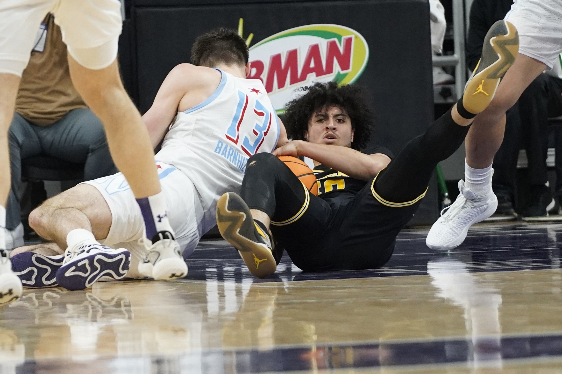 Boo Buie gets record, Northwestern gets win over Michigan | Reuters