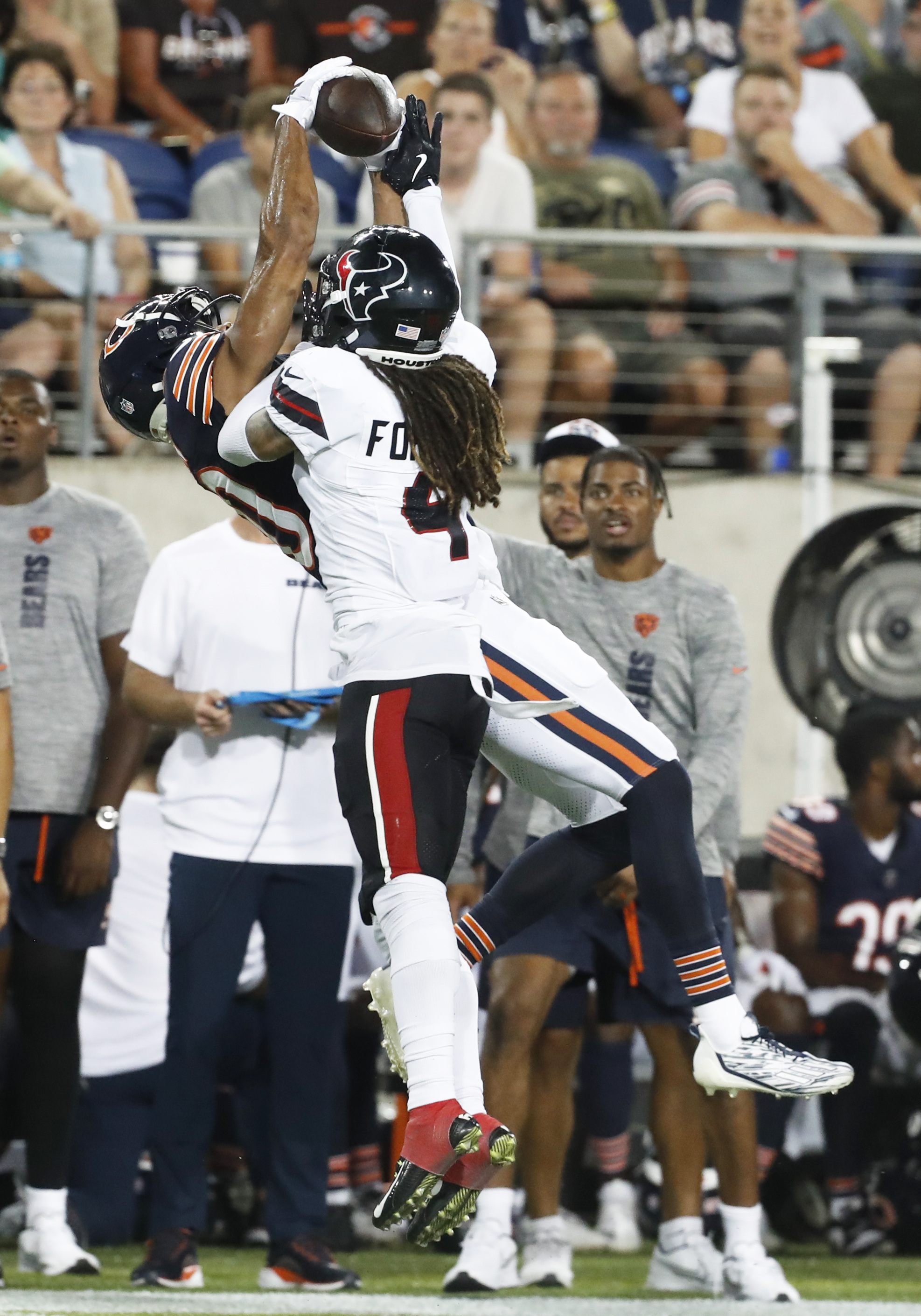 Bears beat Texans in shortened Hall of Fame Game | Reuters