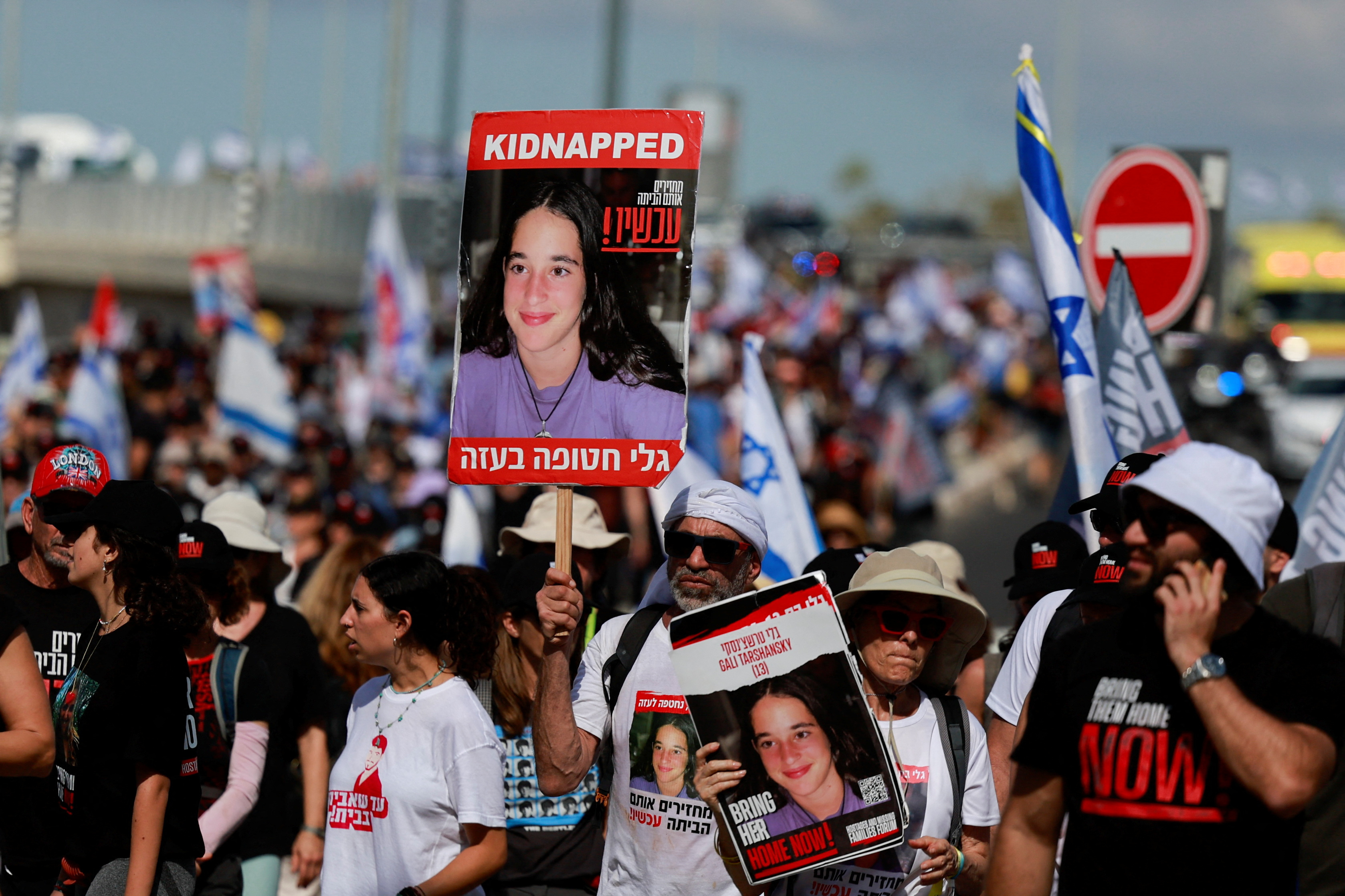 Israeli hostage families start 5-day march on Netanyahu's home | Reuters