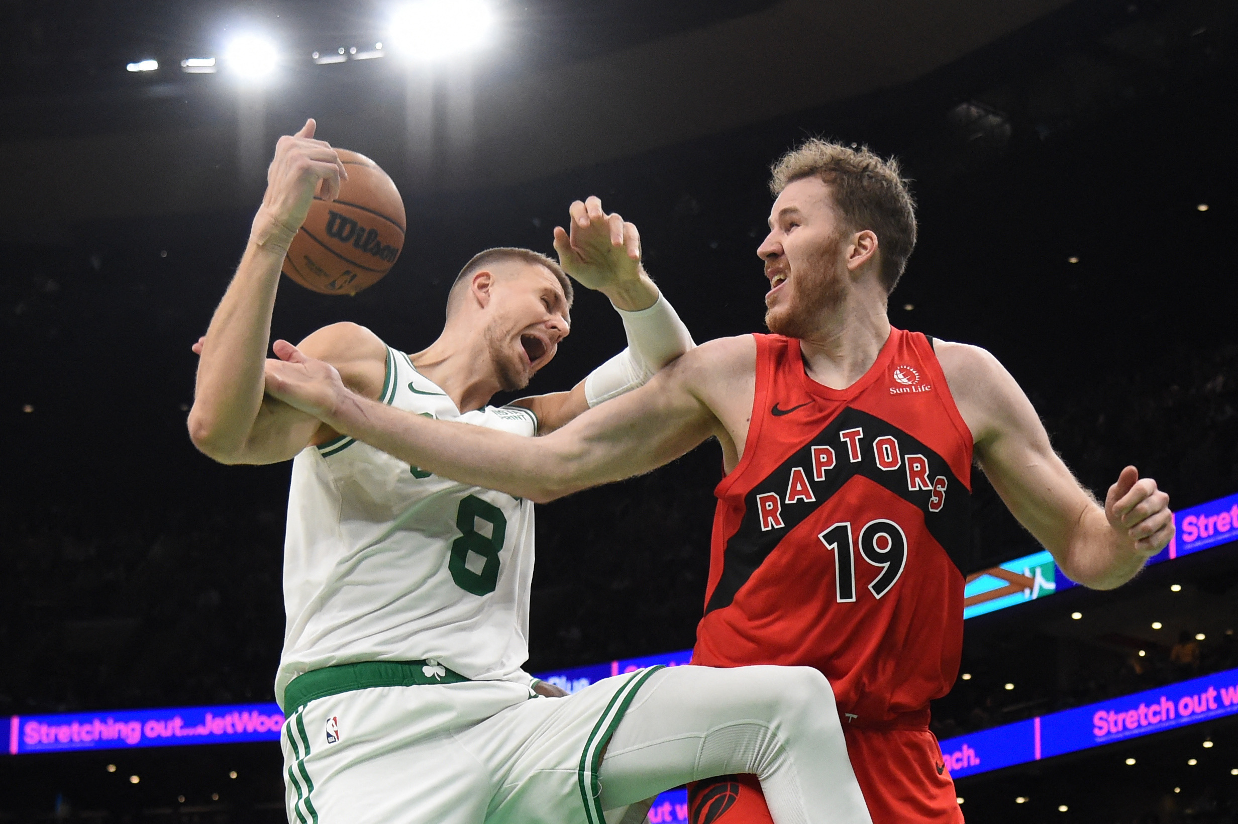 Jaylen Brown, Jayson Tatum lift Celtics over Raptors | Reuters