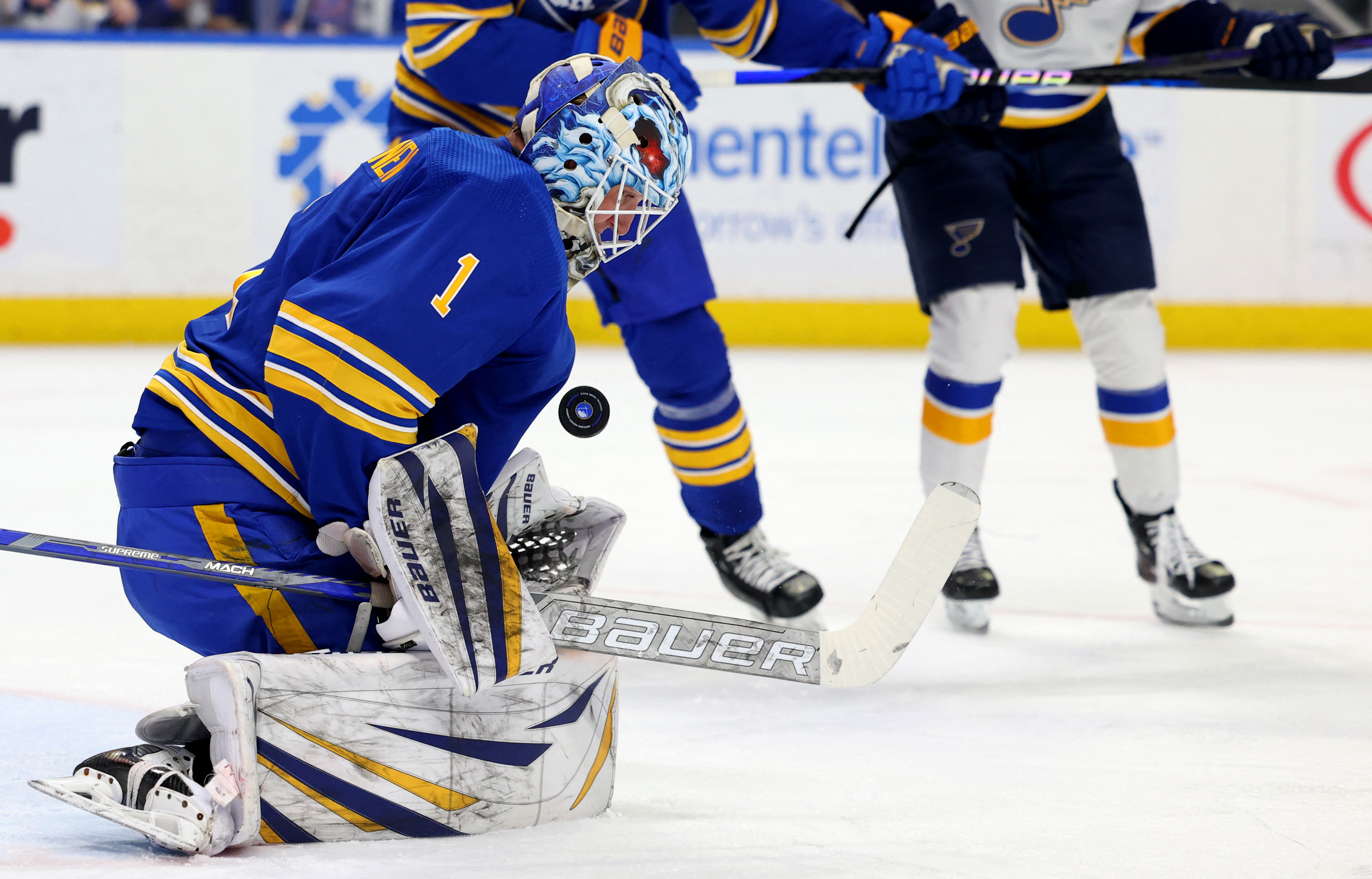 Jake Neighbours scores twice, Blues defeat Sabres | Reuters