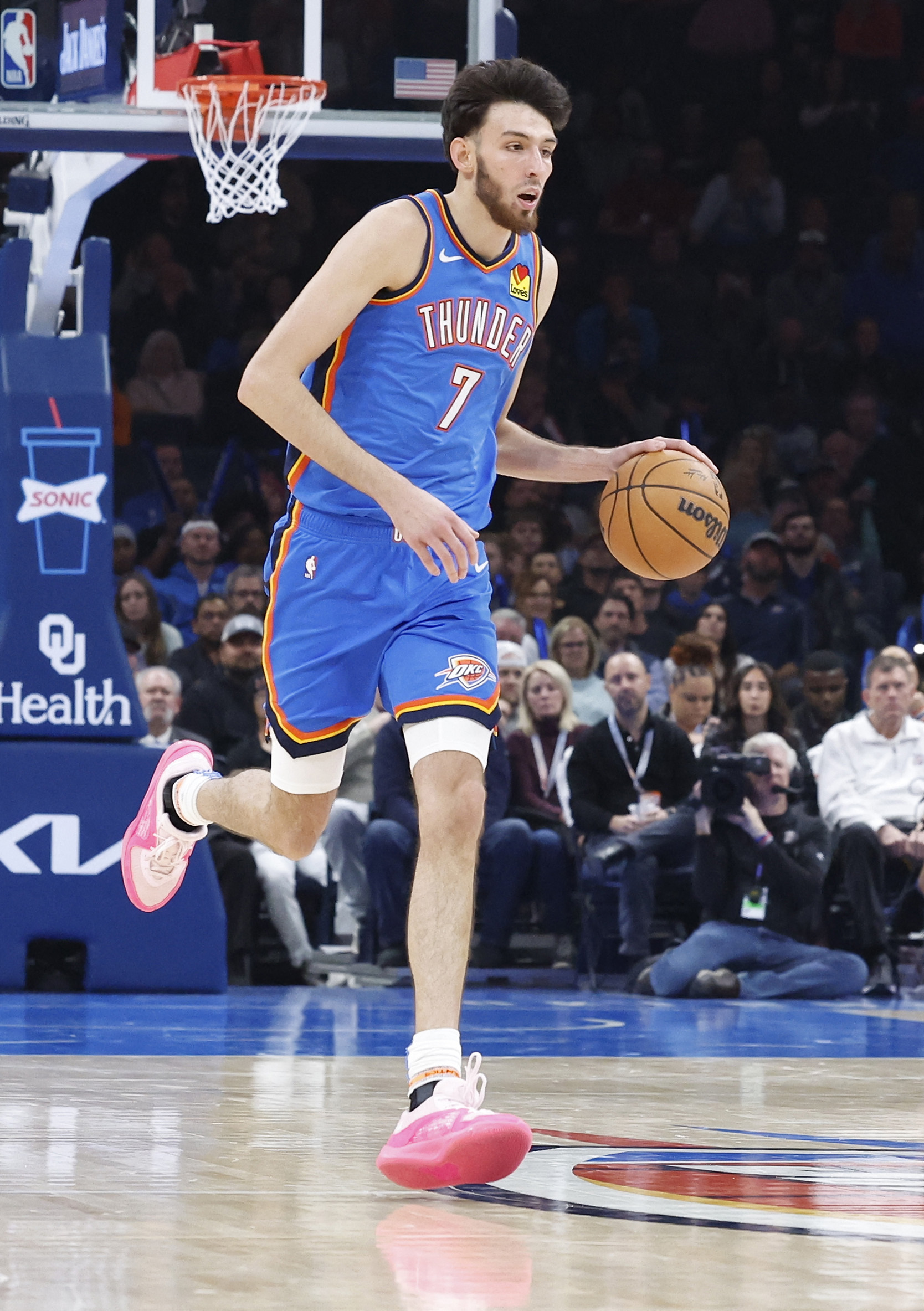 Shai Gilgeous-Alexander bounces back to lead Thunder over Pistons | Reuters