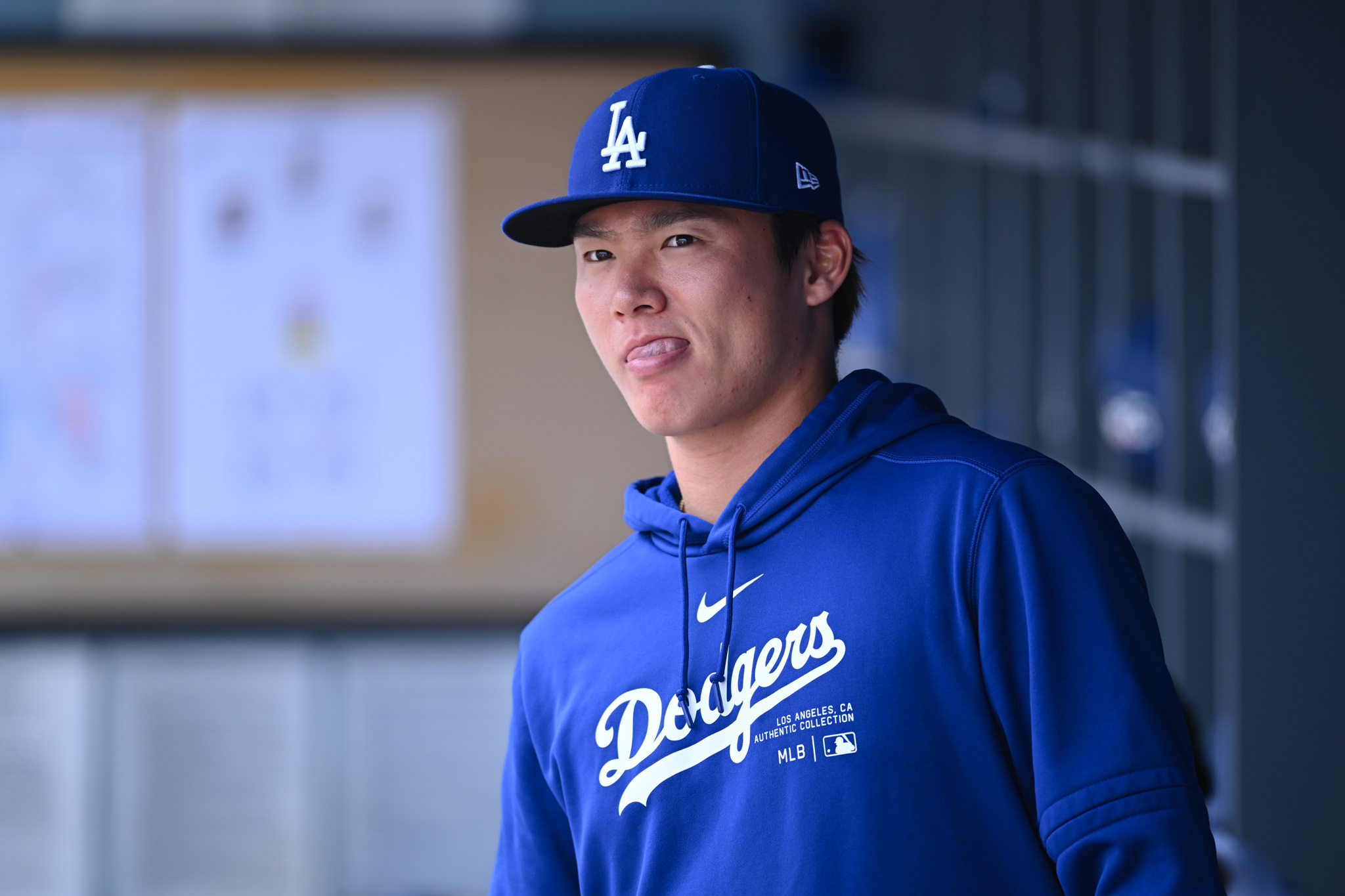 Lakers face Spurs, look to rebound from misstep | Reuters