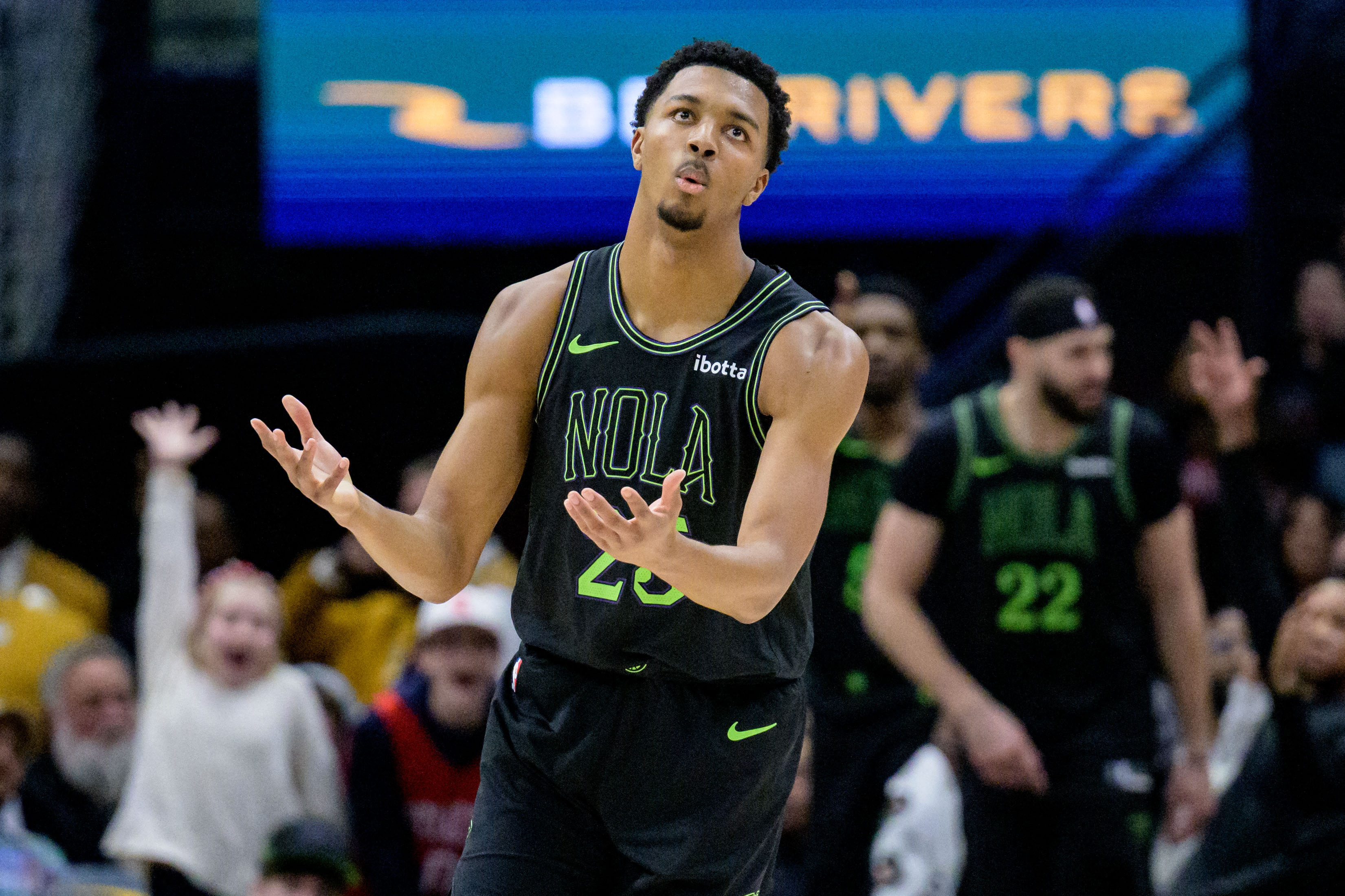 Pelicans score franchise-record 153, thrash Jazz | Reuters