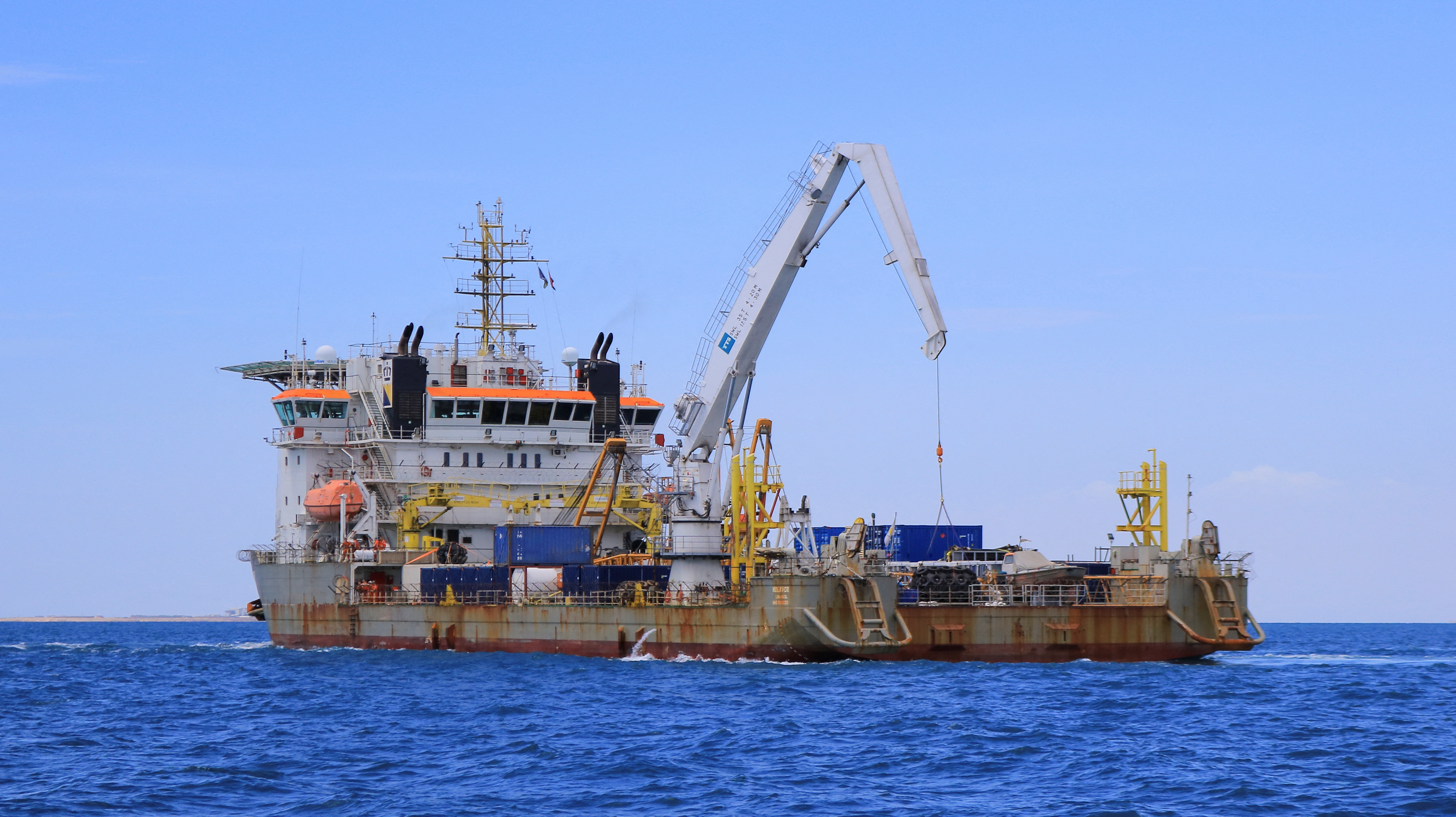 Operation to empty Yemen Safer oil tanker set to begin, UN says | Reuters