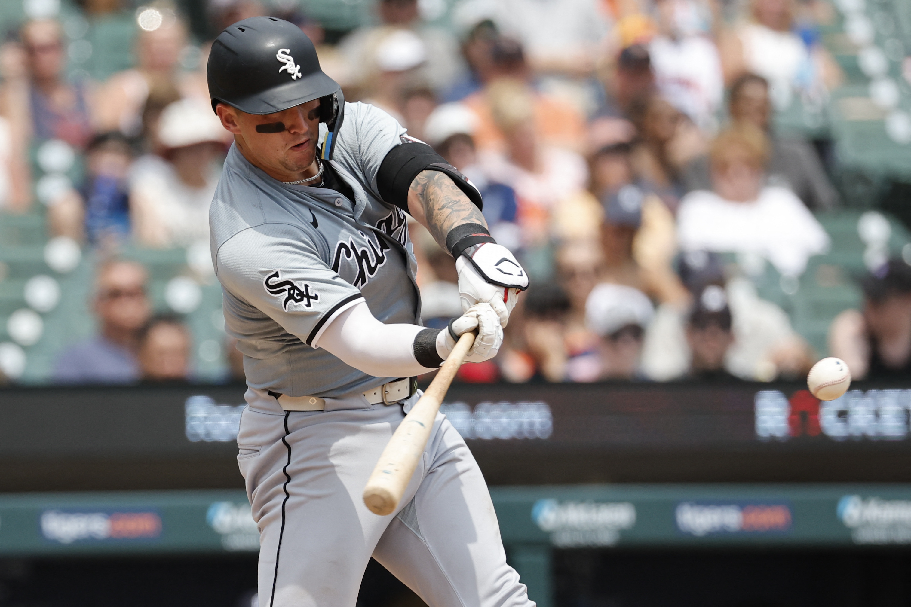 Drew Thorpe earns first career win, White Sox down Tigers | Reuters