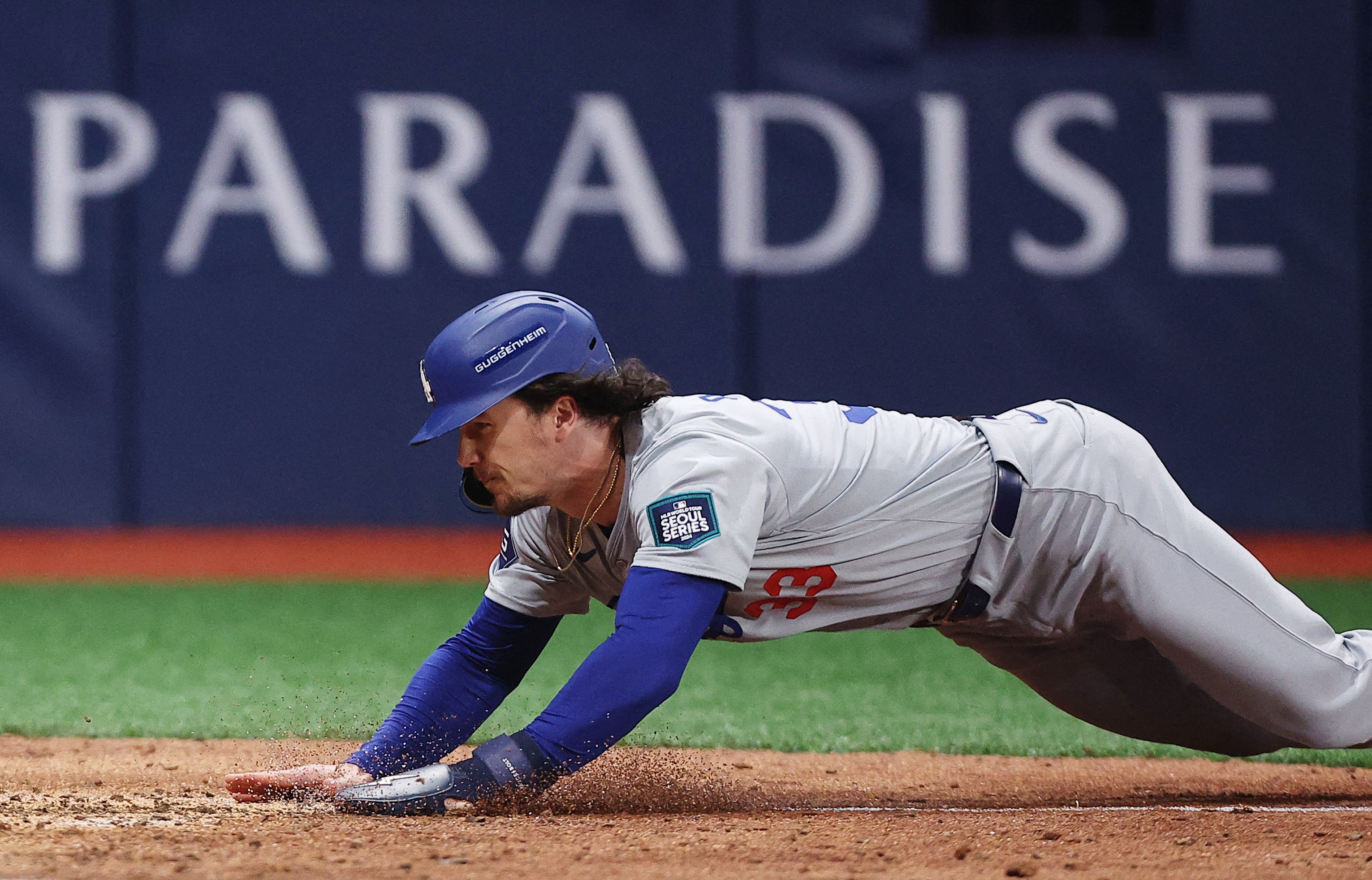 Dodgers rally in 8th, down Padres 5-2 in South Korea | Reuters