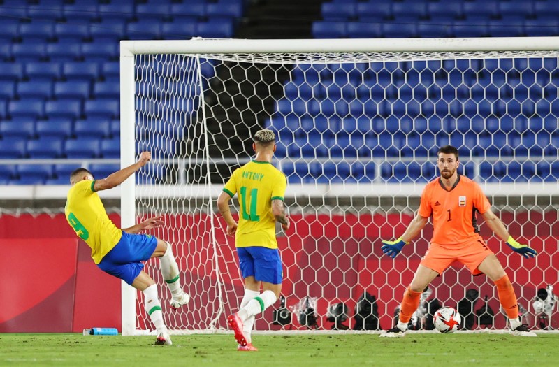 Soccer-Brazil's Alves crowns trophy-laden career with Olympic gold ...