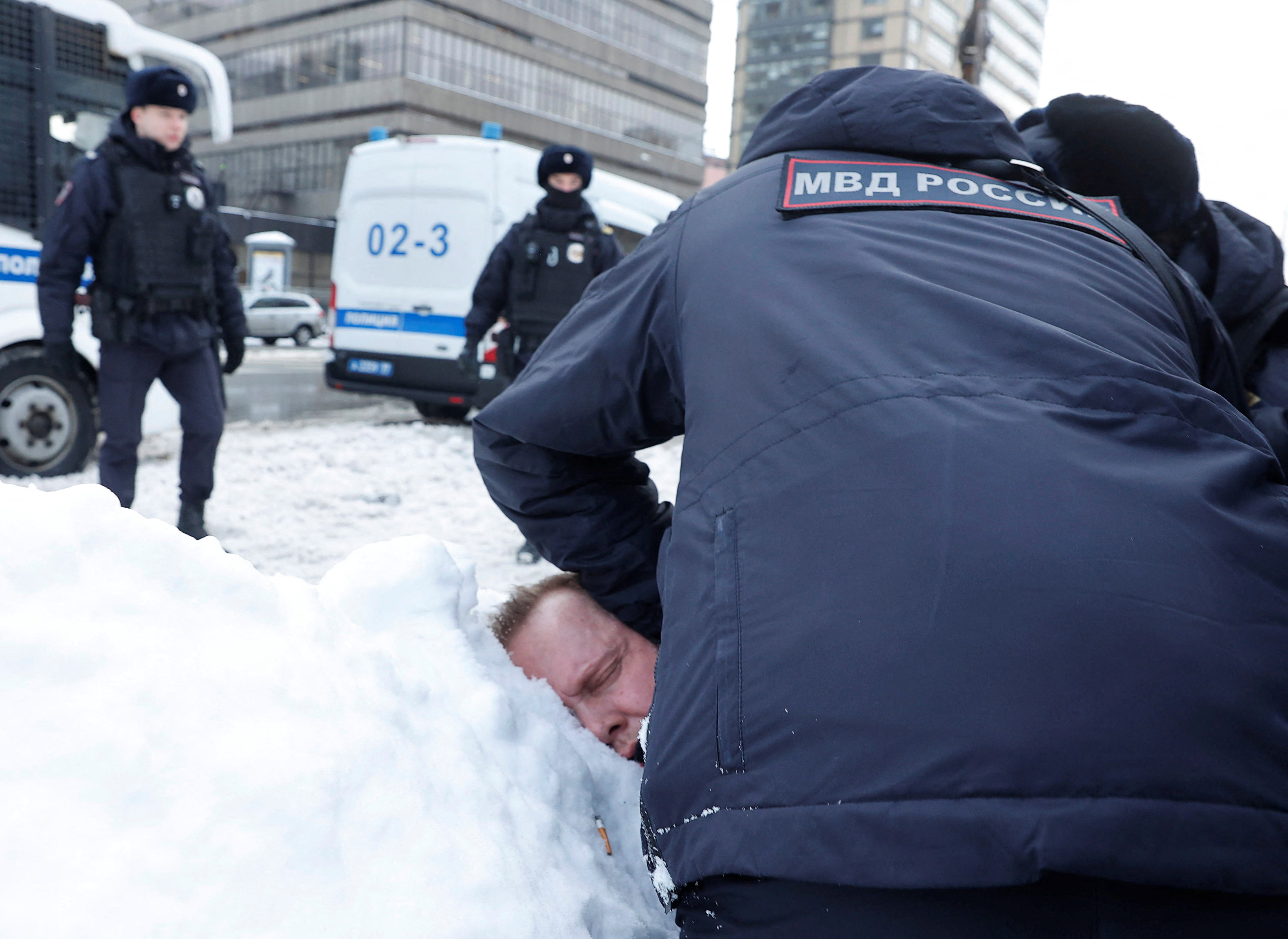 Navalny's death leaves despair and apathy in Moscow | Reuters