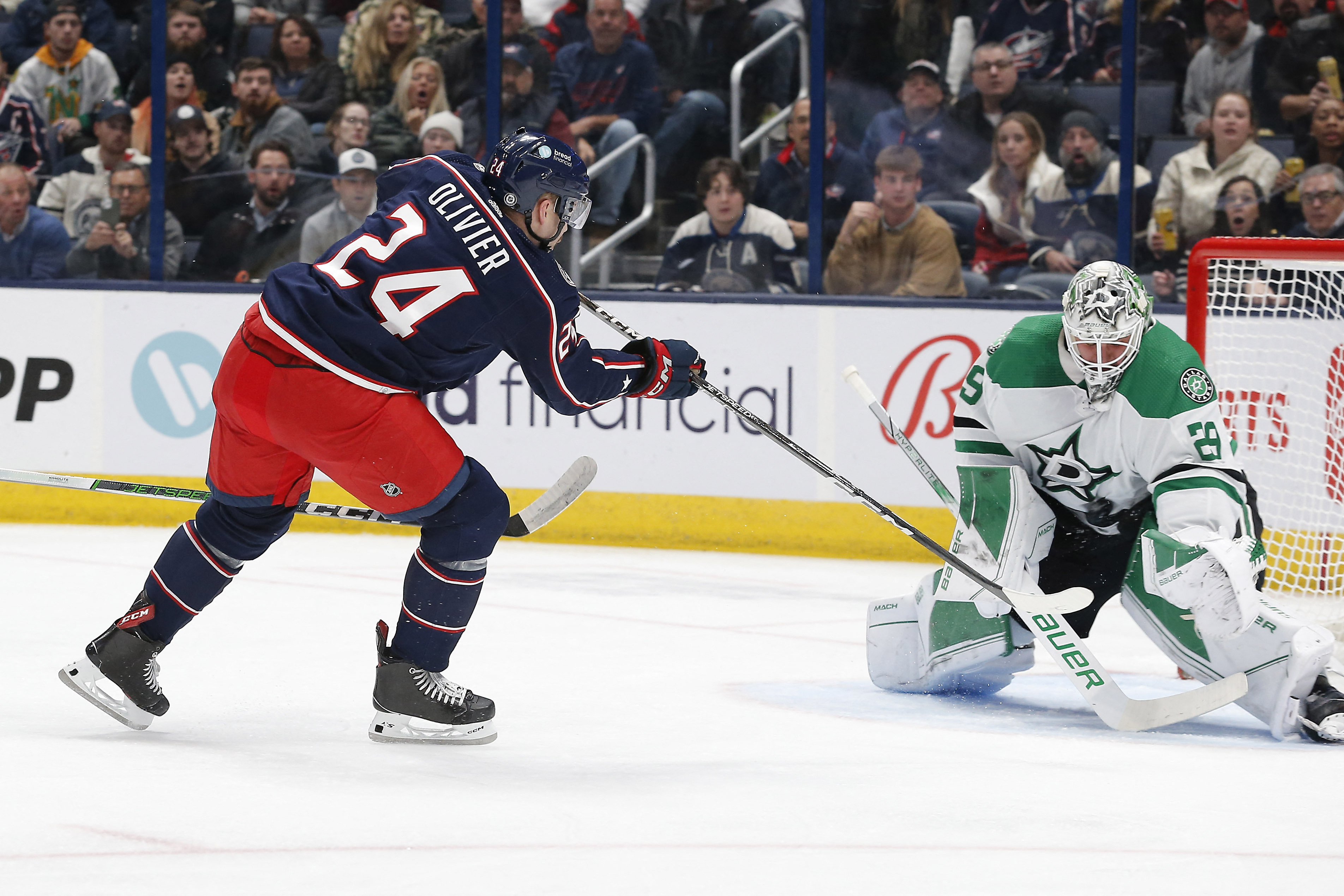 Stars score 5 unanswered goals, pull away from Jackets | Reuters