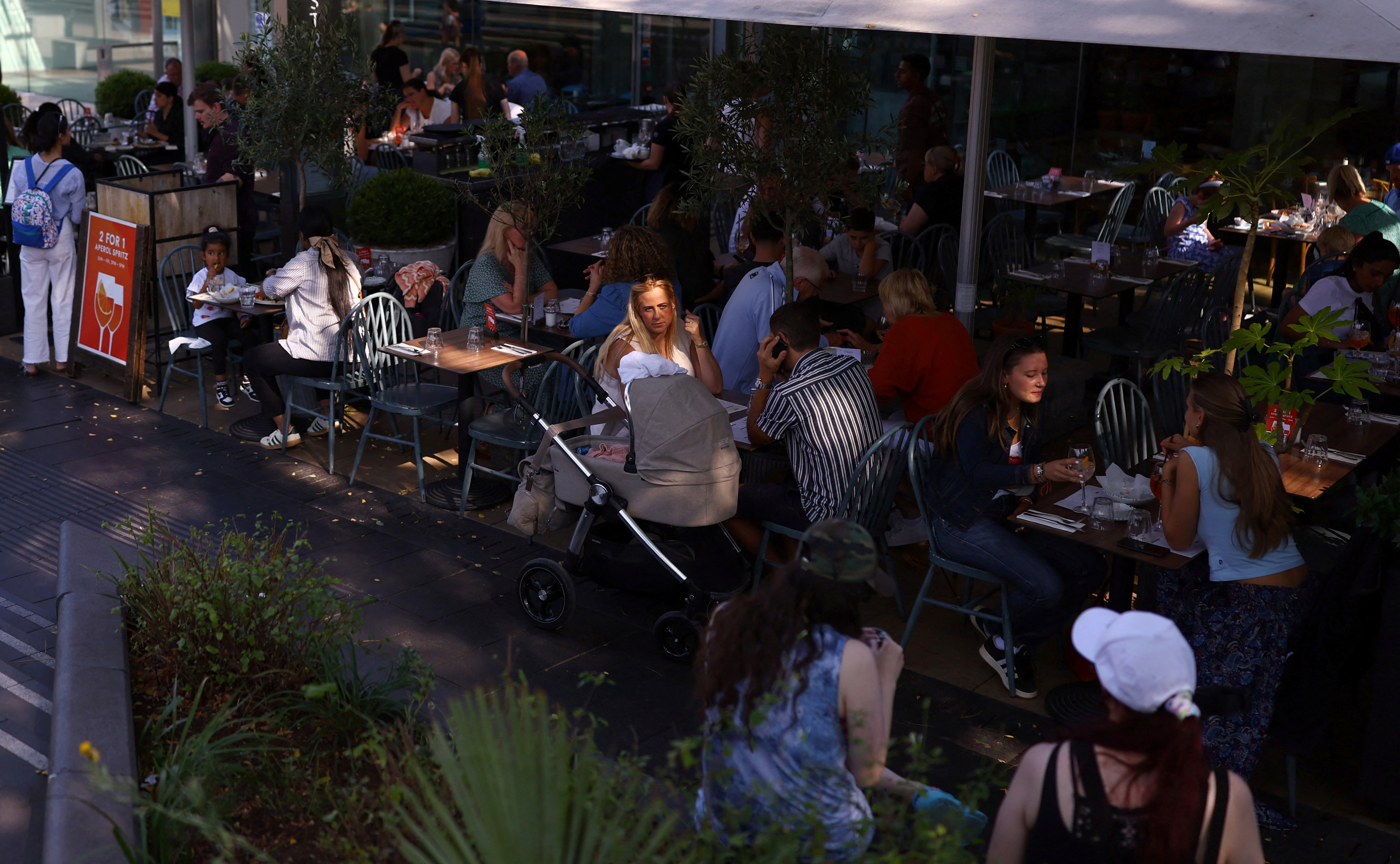 Coca-Cola bottler CCEP to change UK listing category with eye on FTSE ...