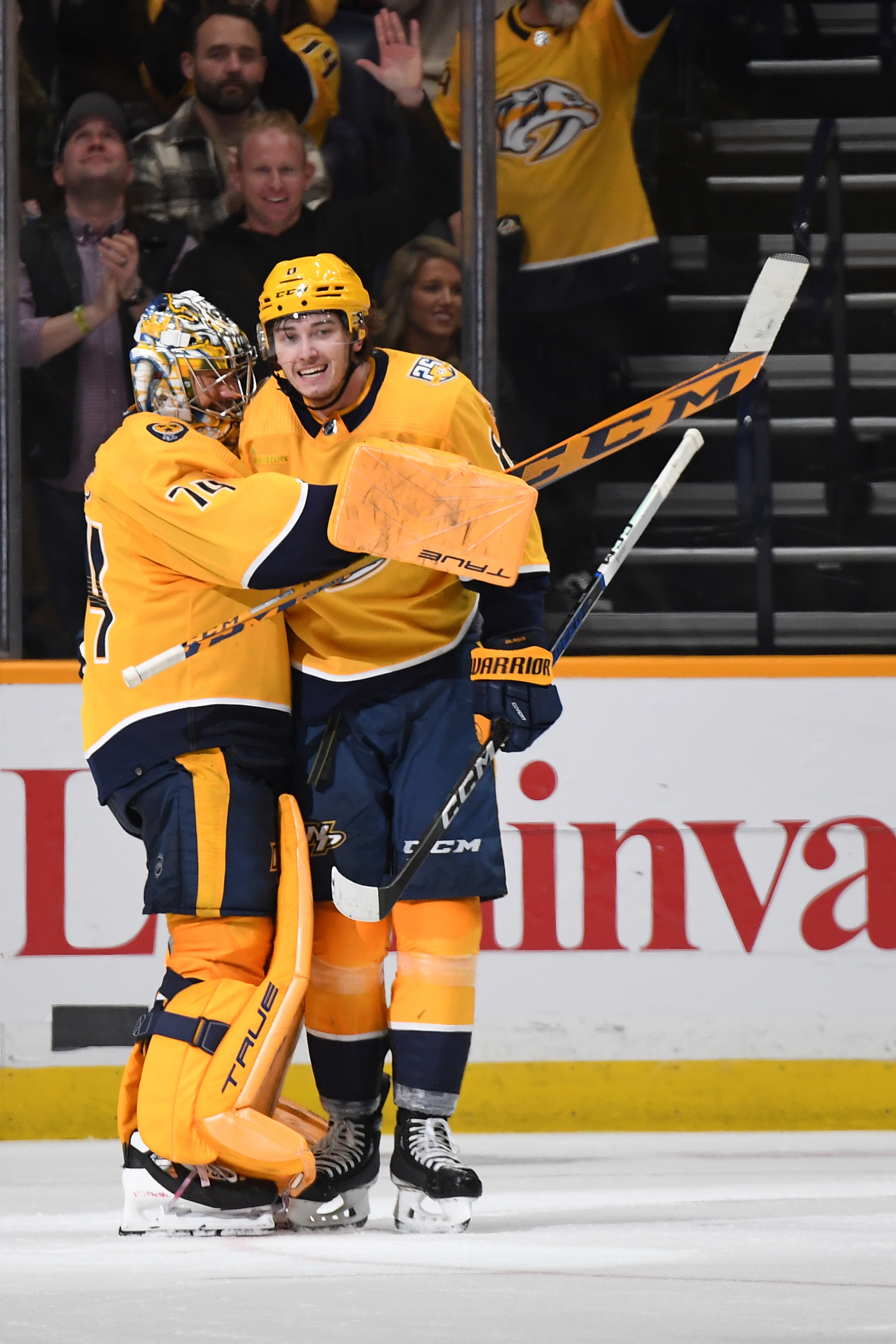 Cody Glass' first career hat trick leads Predators past Avs | Reuters