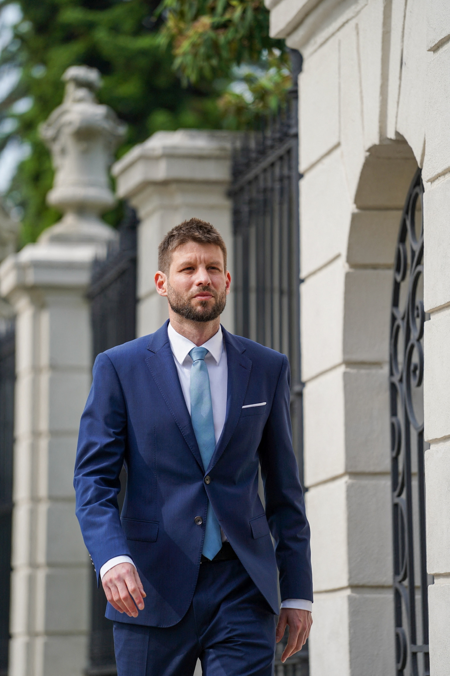 Slovak liberals pledge to keep support for Ukraine after election | Reuters