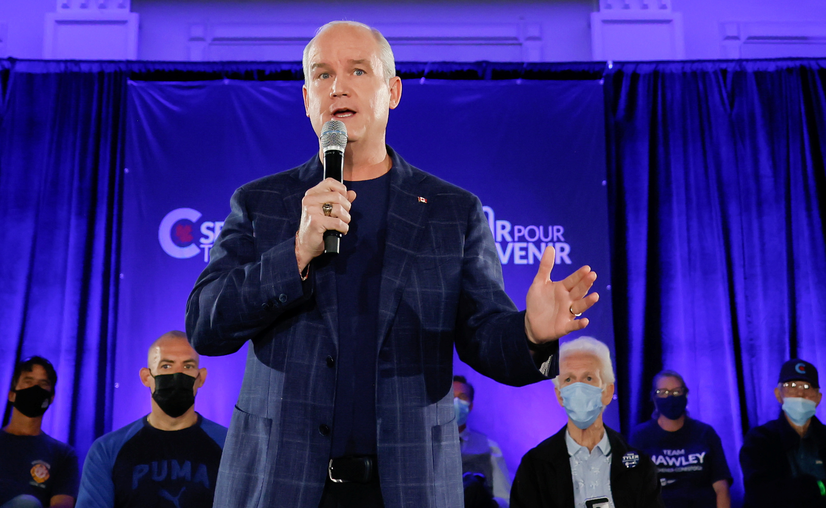 Canada's Trudeau hammers rival over COVID-19 stance on last day of ...