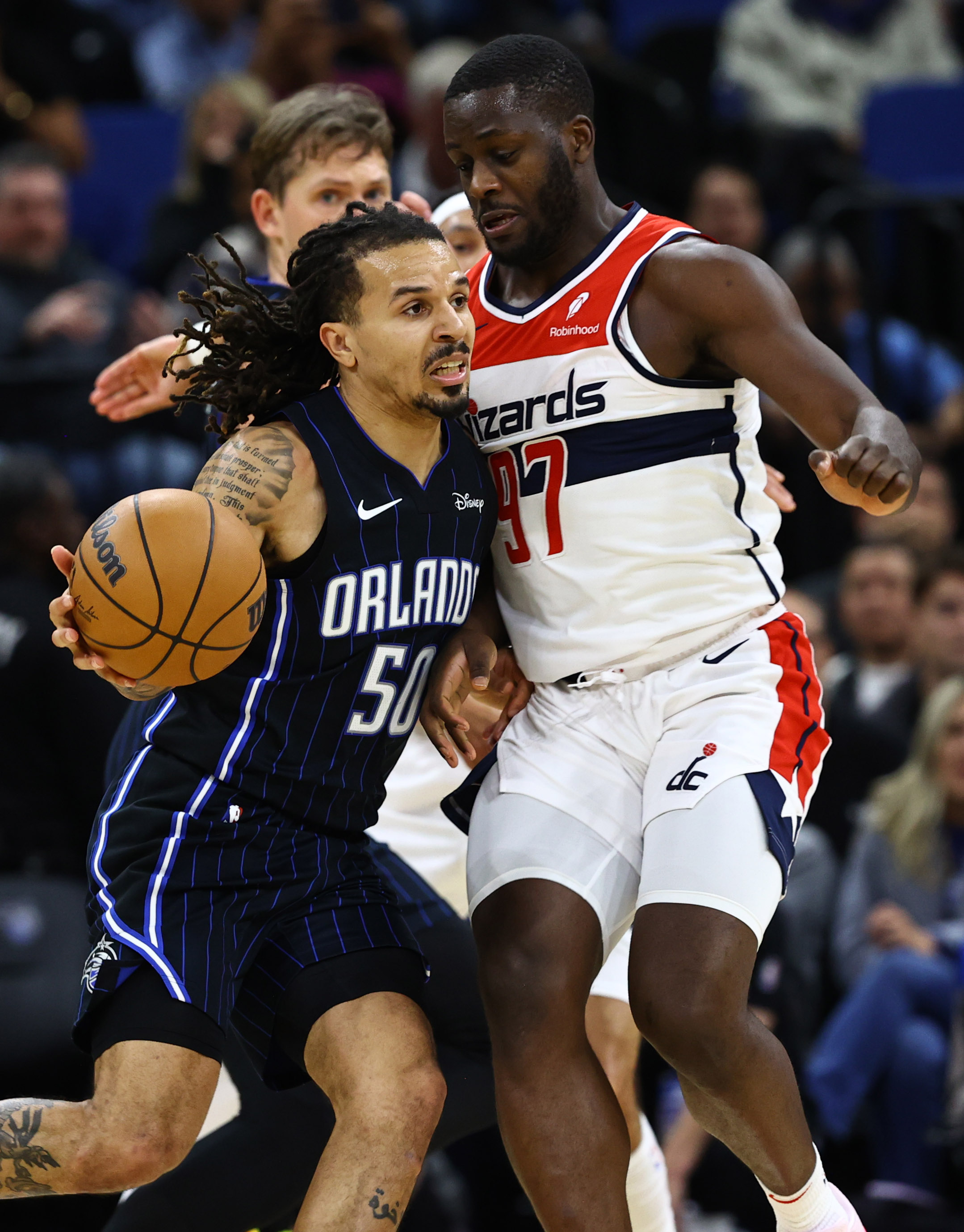 Magic thrash Wizards for eighth consecutive win | Reuters