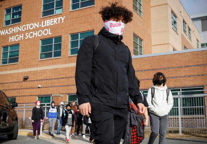 Virginia Governor Sued Again Over Order To Make Masks Optional In virginia-governor-sued-again-over-order-to-make-masks-optional-in