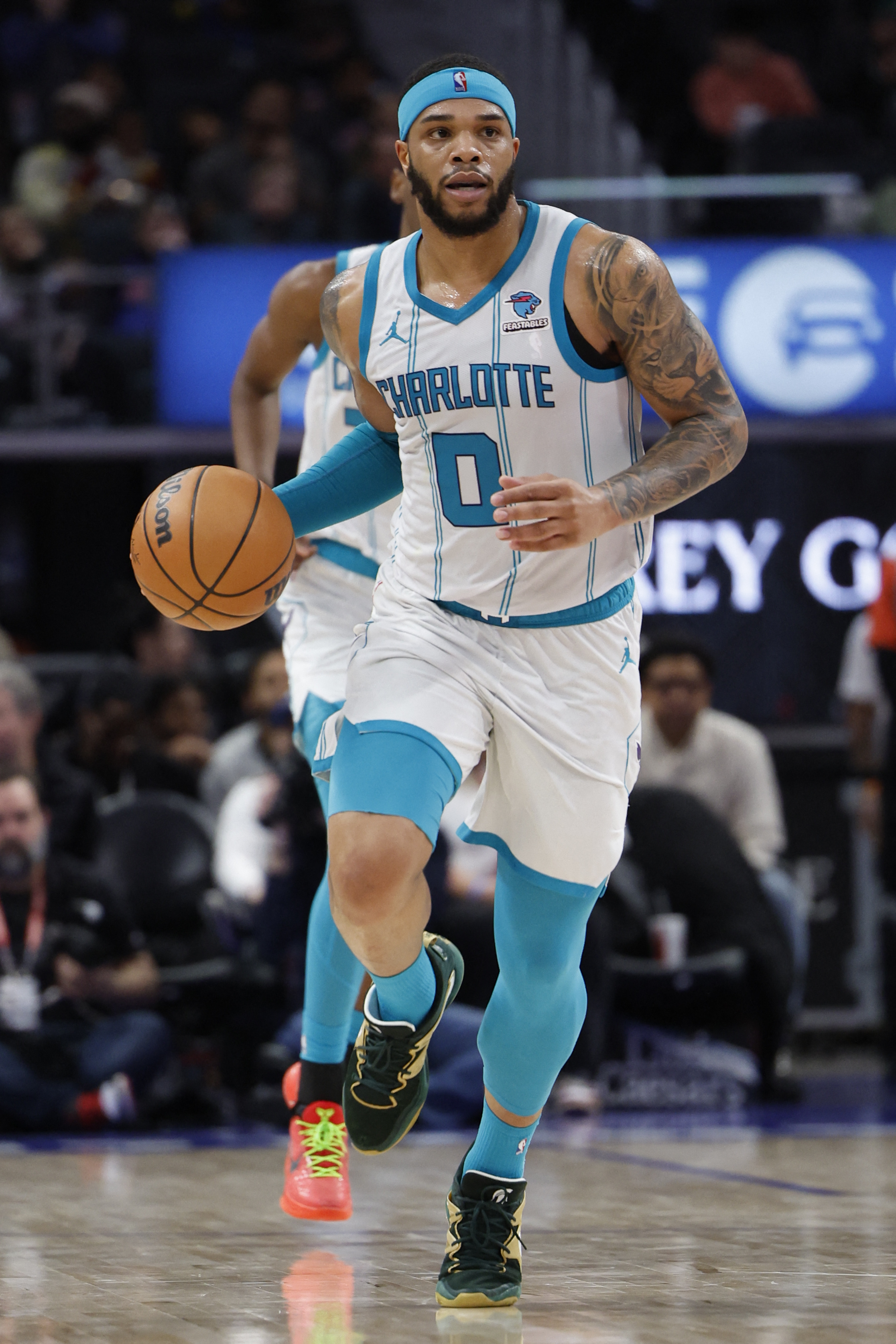 Pistons topple Hornets for rare victory | Reuters