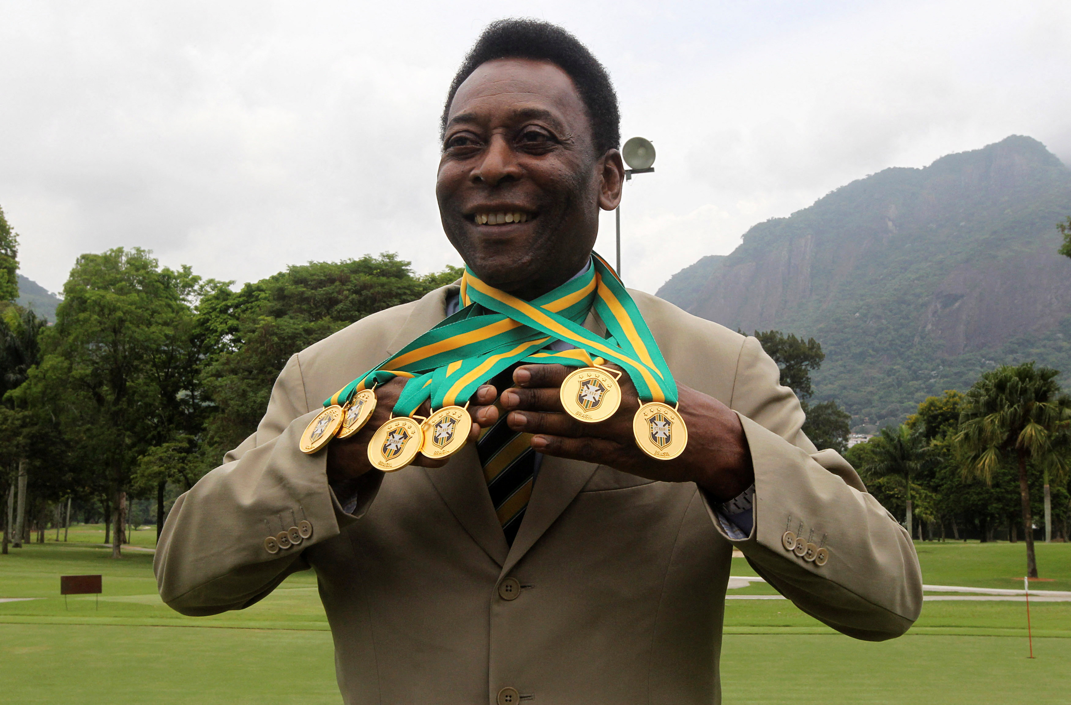Pele's astonishing goal record | Reuters