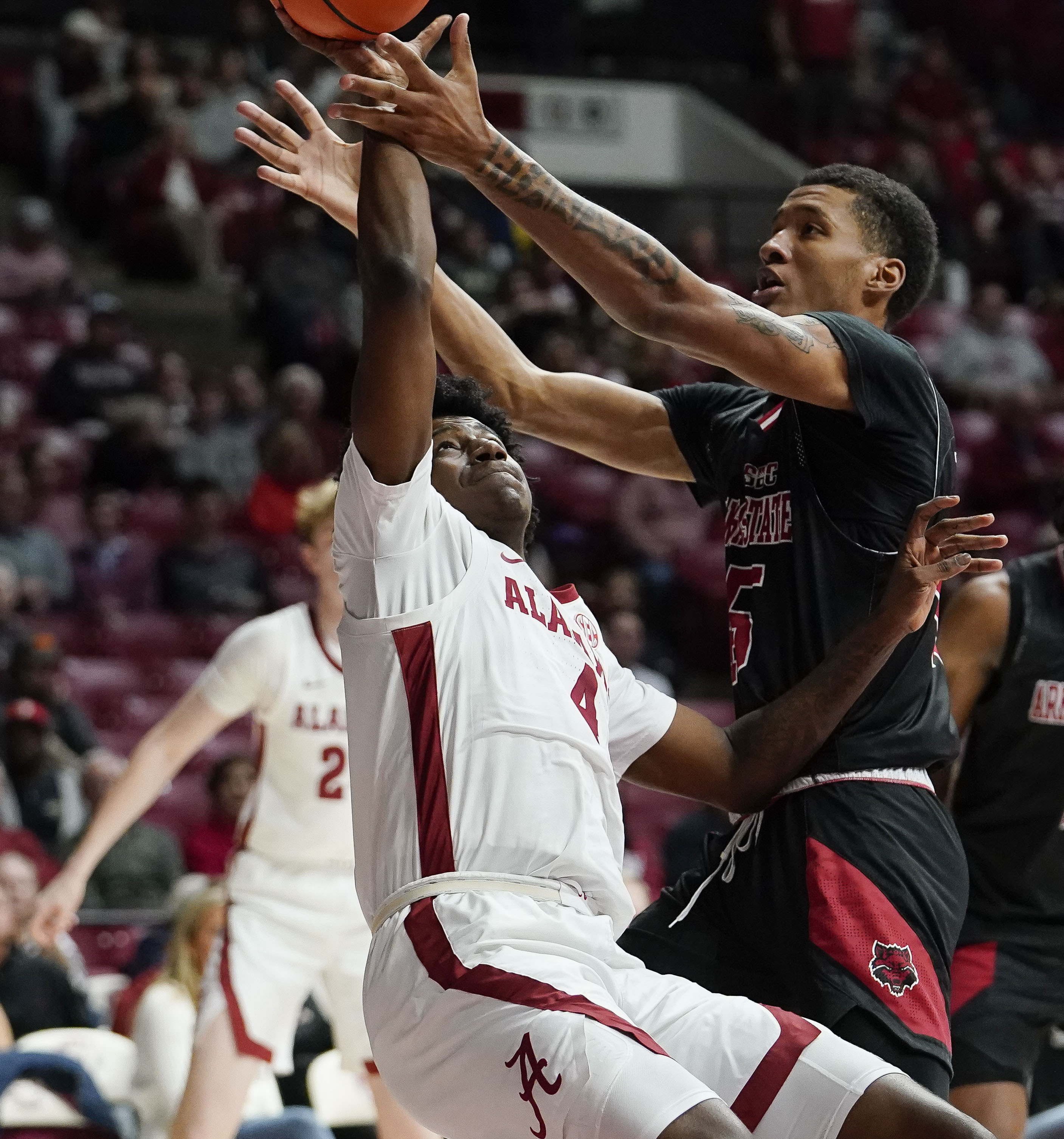 Alabama breezes past Arkansas St. with balanced attack | Reuters