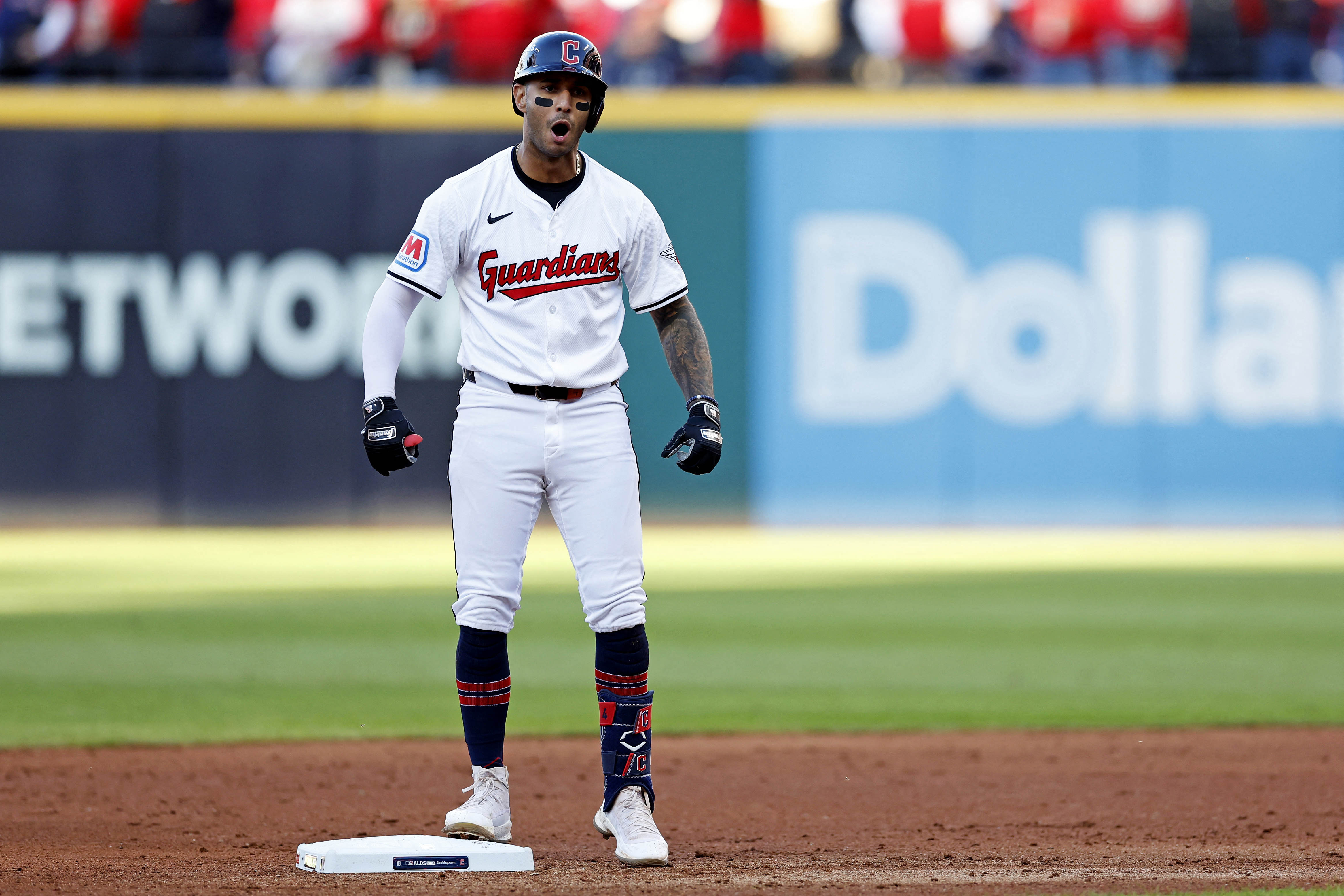 Kerry Carpenter's blast pulls Tigers level with Guardians in ALDS | Reuters