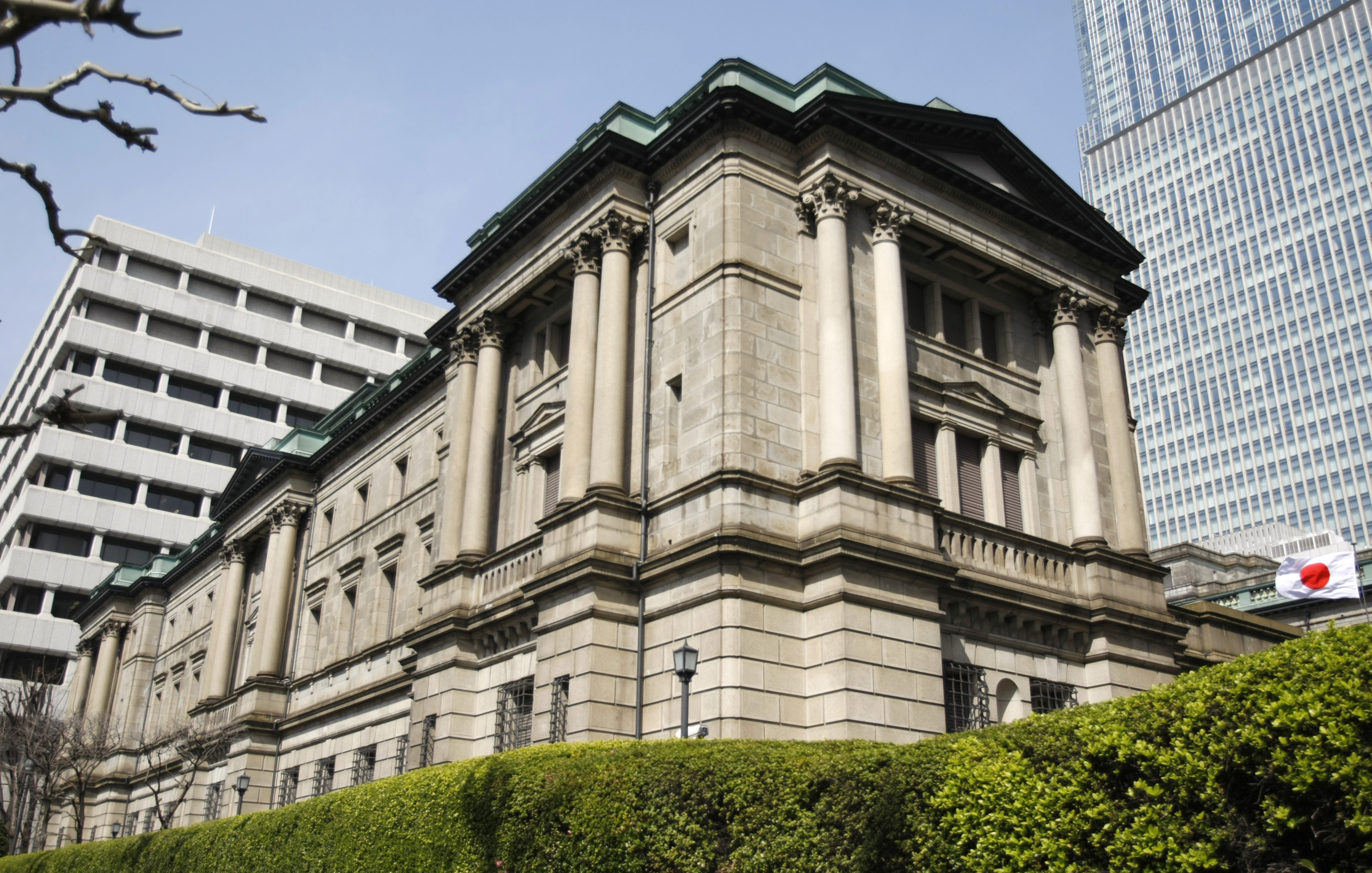Explainer: What the BOJ can do about rising Japanese bond yields | Reuters
