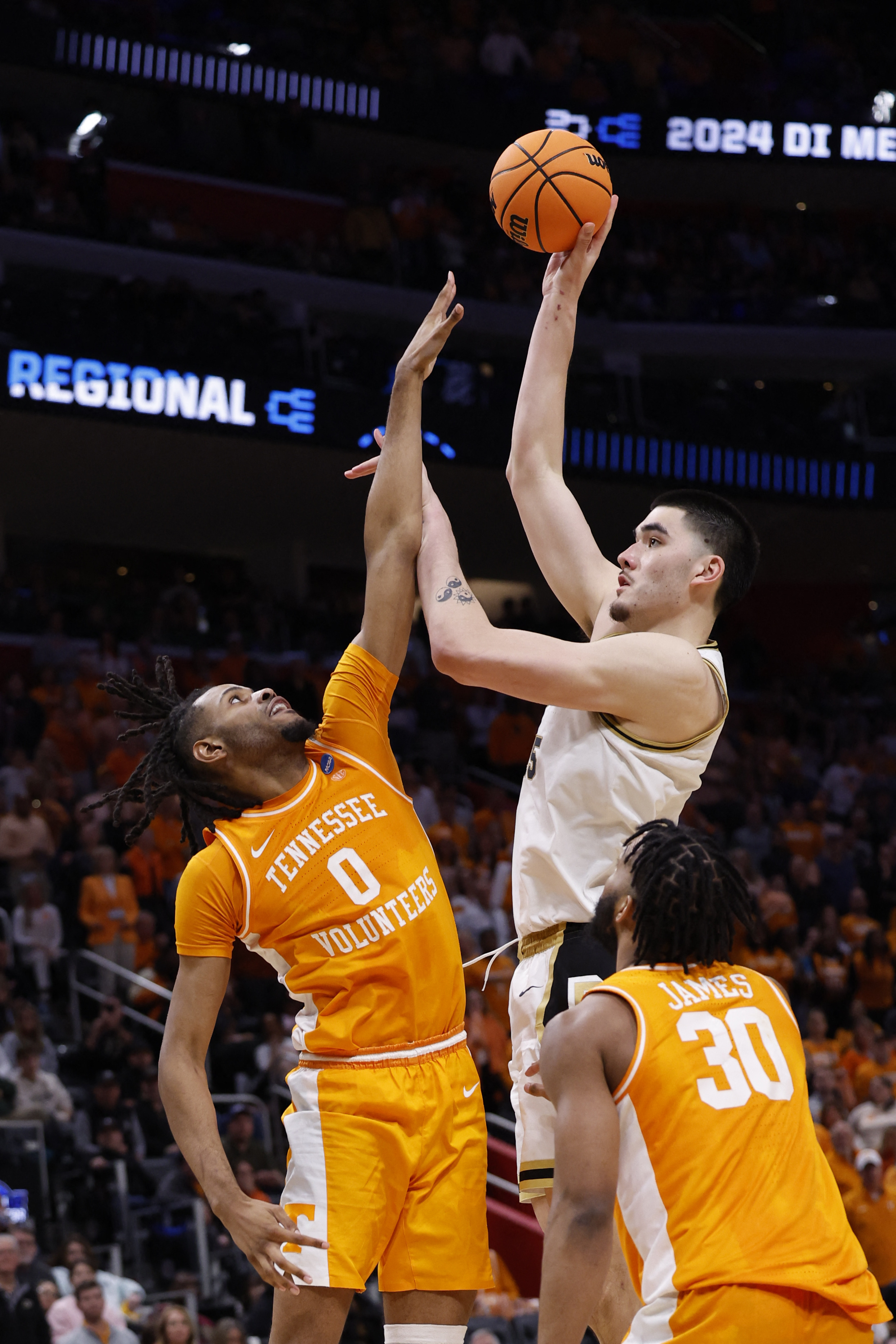 Zach Edey's career day powers Purdue past Tennessee, into Final Four ...