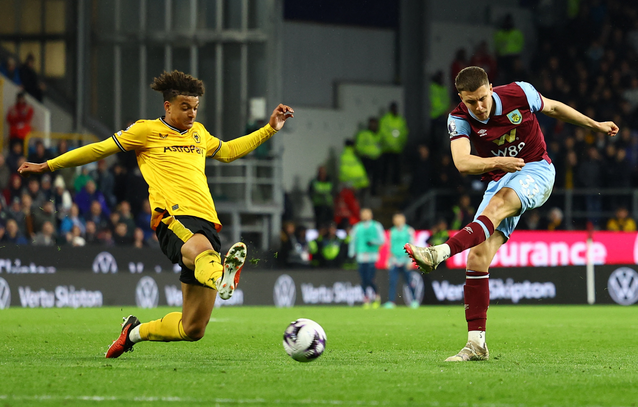 Burnley lose ground in relegation fight after 1-1 draw with Wolves ...