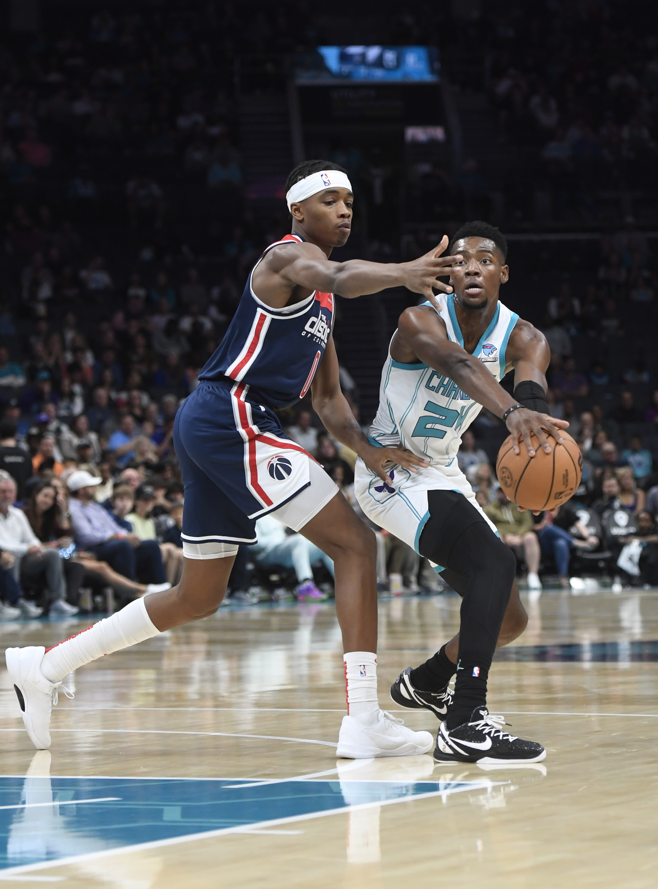 Wizards lean on Kyle Kuzma, bench to extinguish Hornets | Reuters