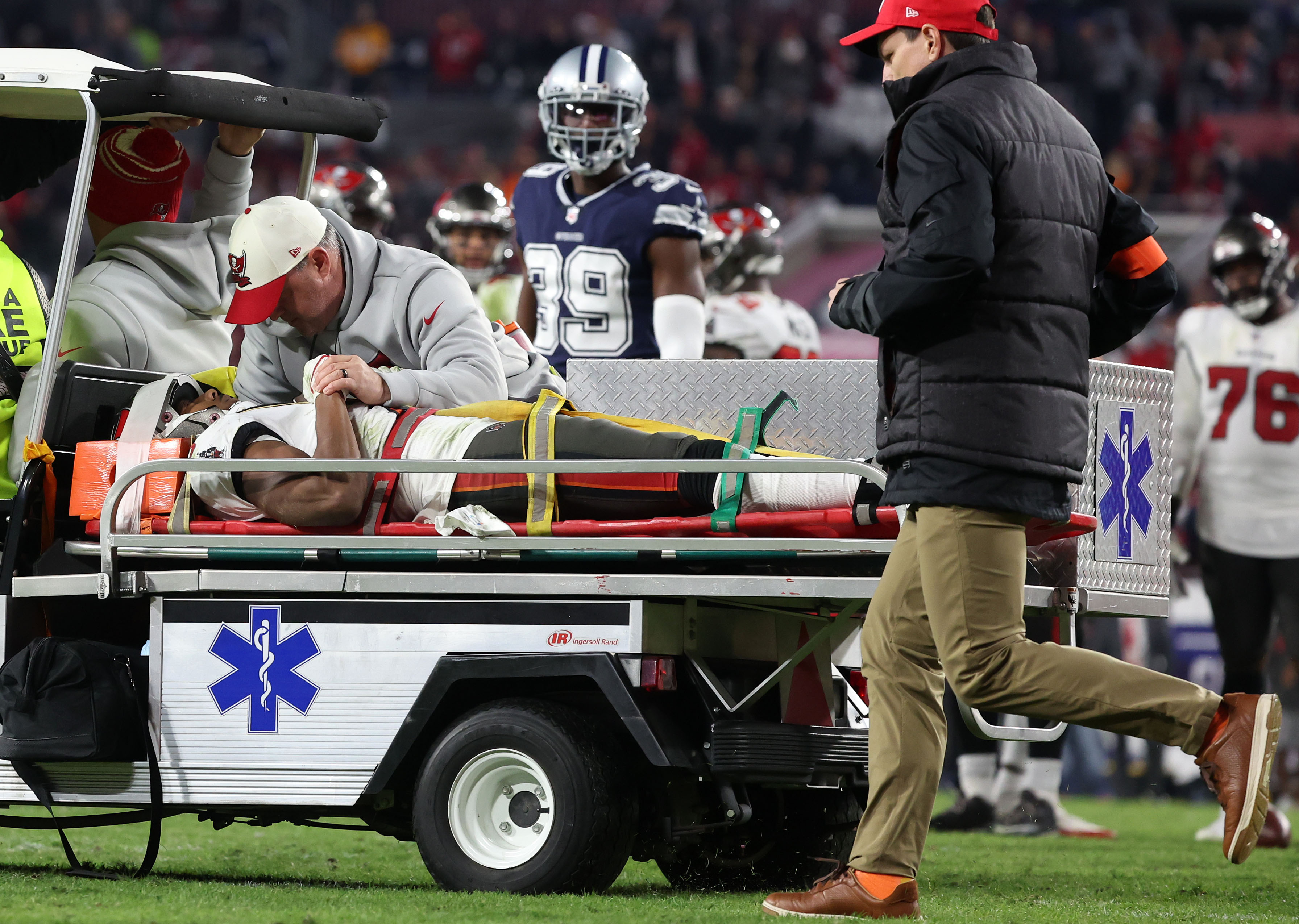 Super doctors ready but happy to stay on Super Bowl sidelines | Reuters