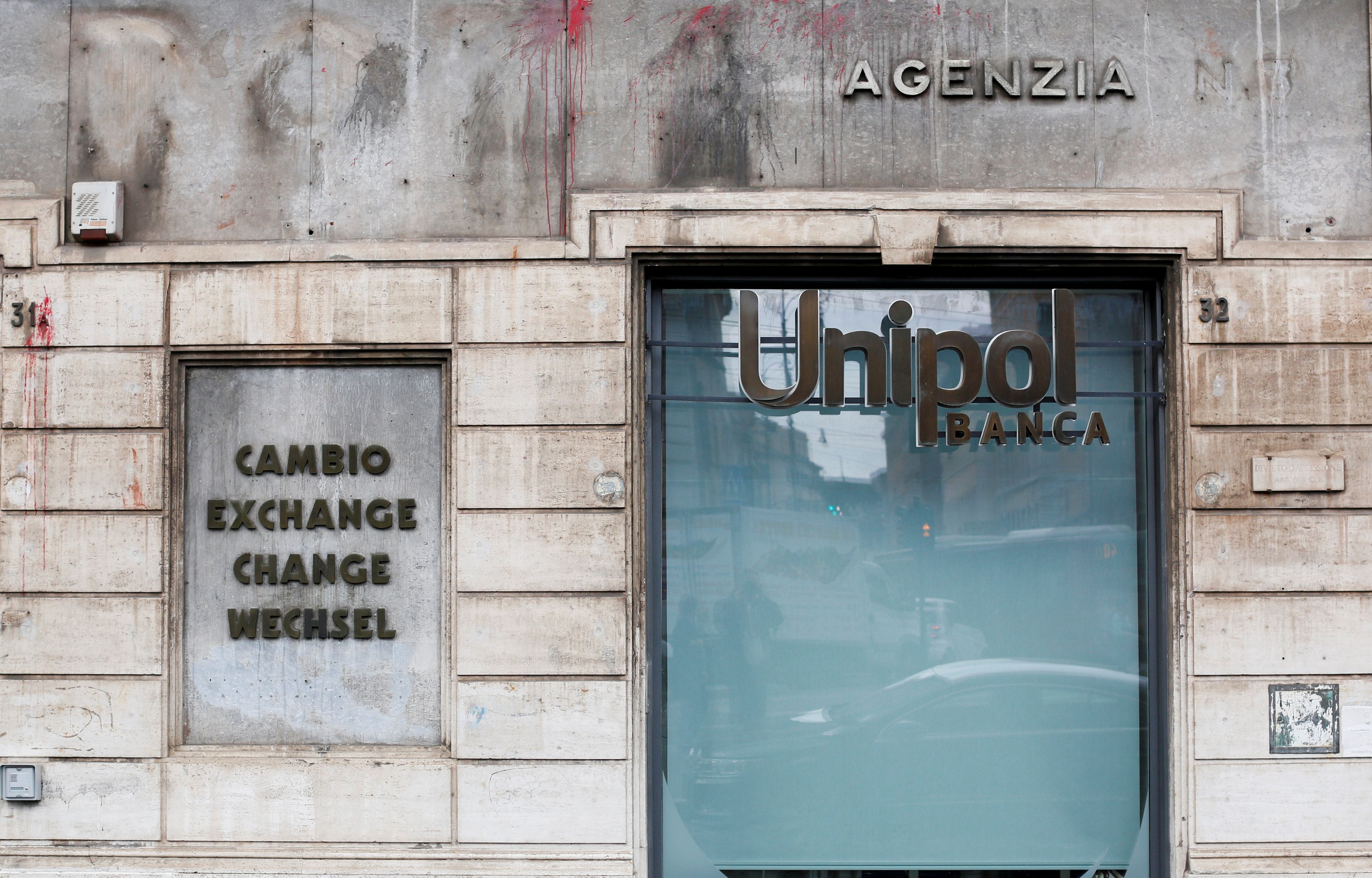Focus: Unipol's move opens new chapter in Italian banking M&A saga ...