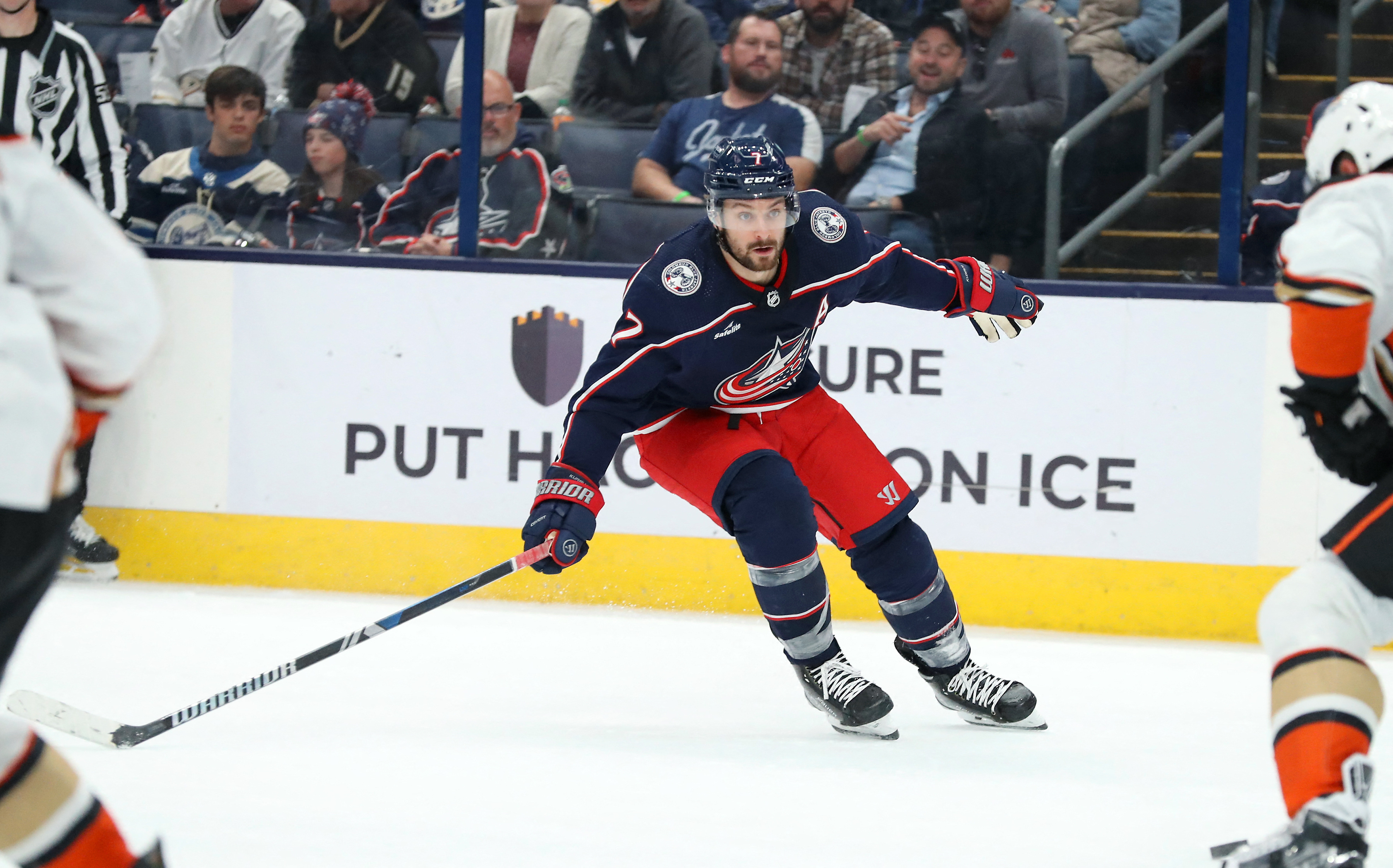 Frank Vatrano, Ducks break away for OT win vs. Blue Jackets | Reuters