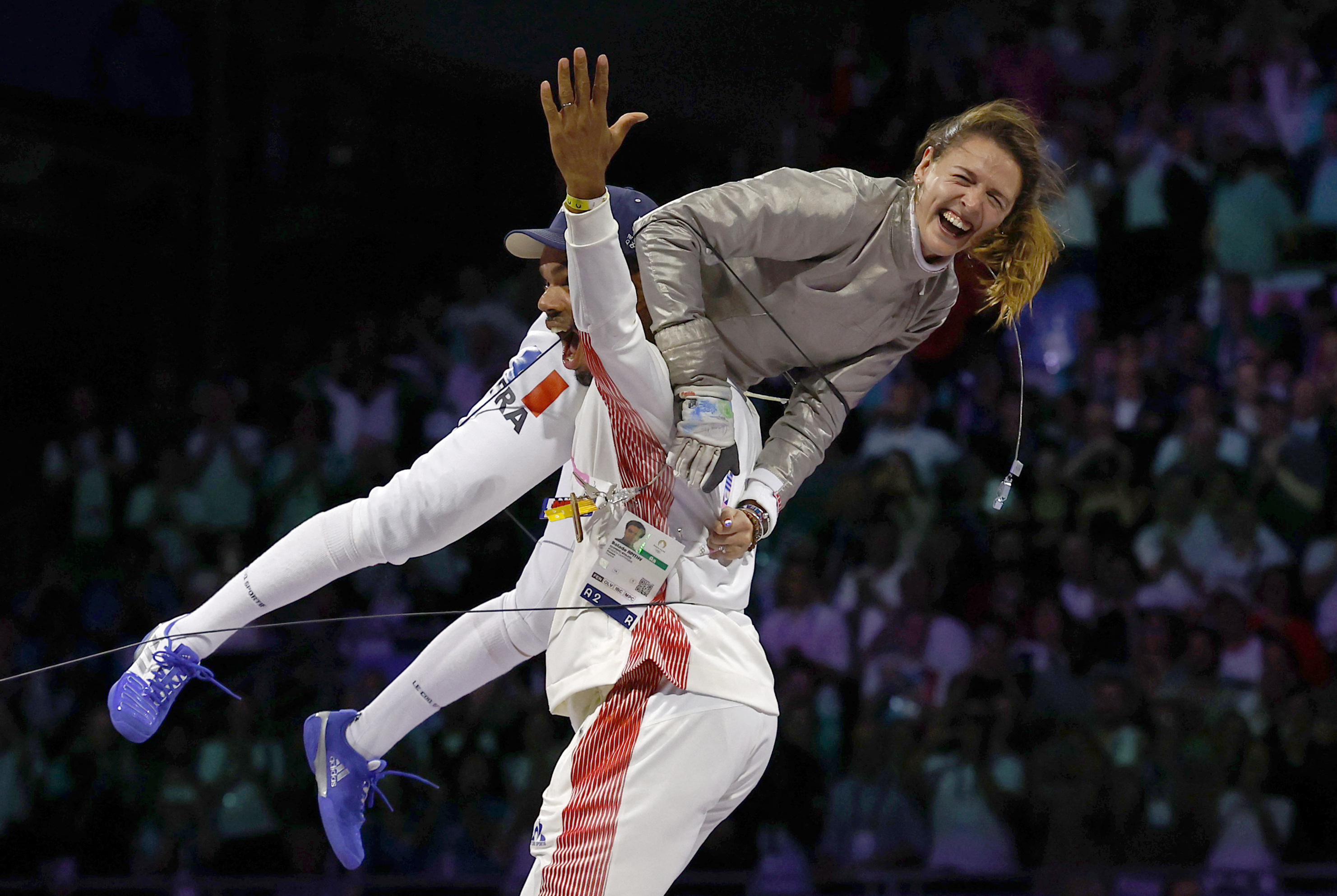 Fencing-France's Apithy-Brunet wins the gold in women's sabre at Paris ...