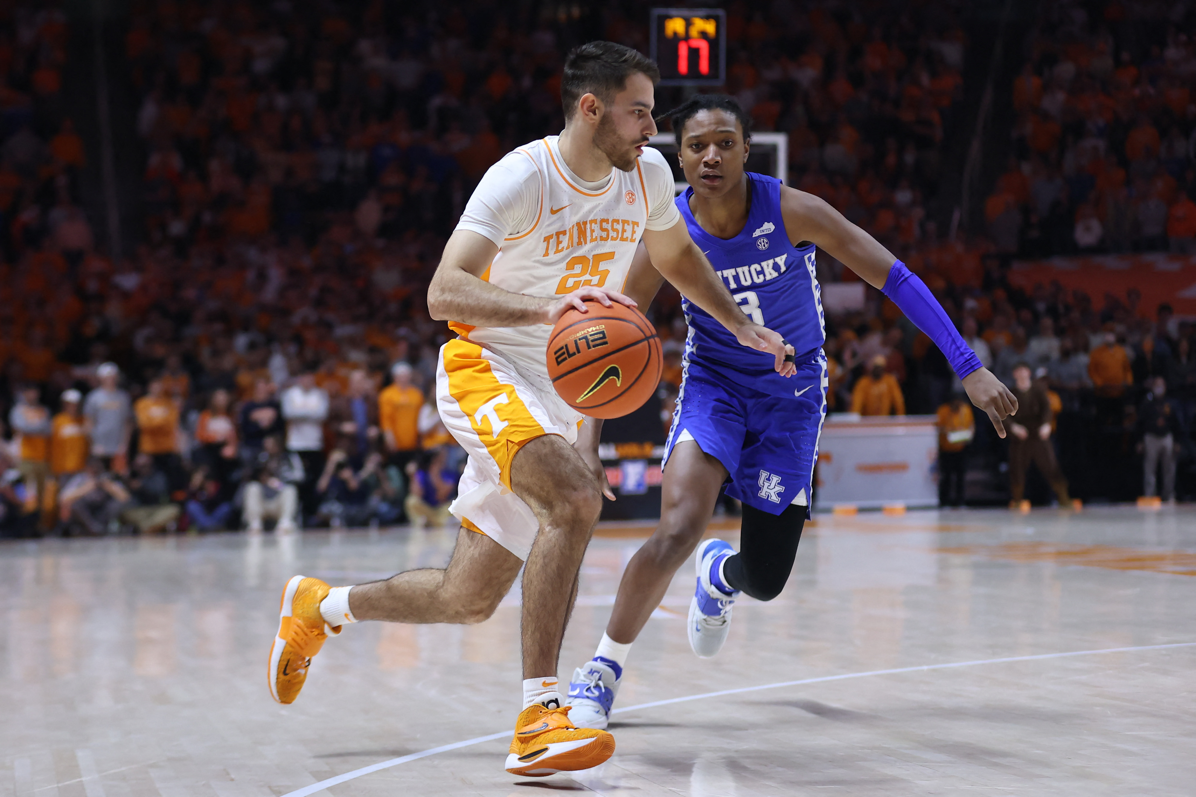 Top 25 roundup: No. 9 Duke loses Coach K but escapes with last-second ...