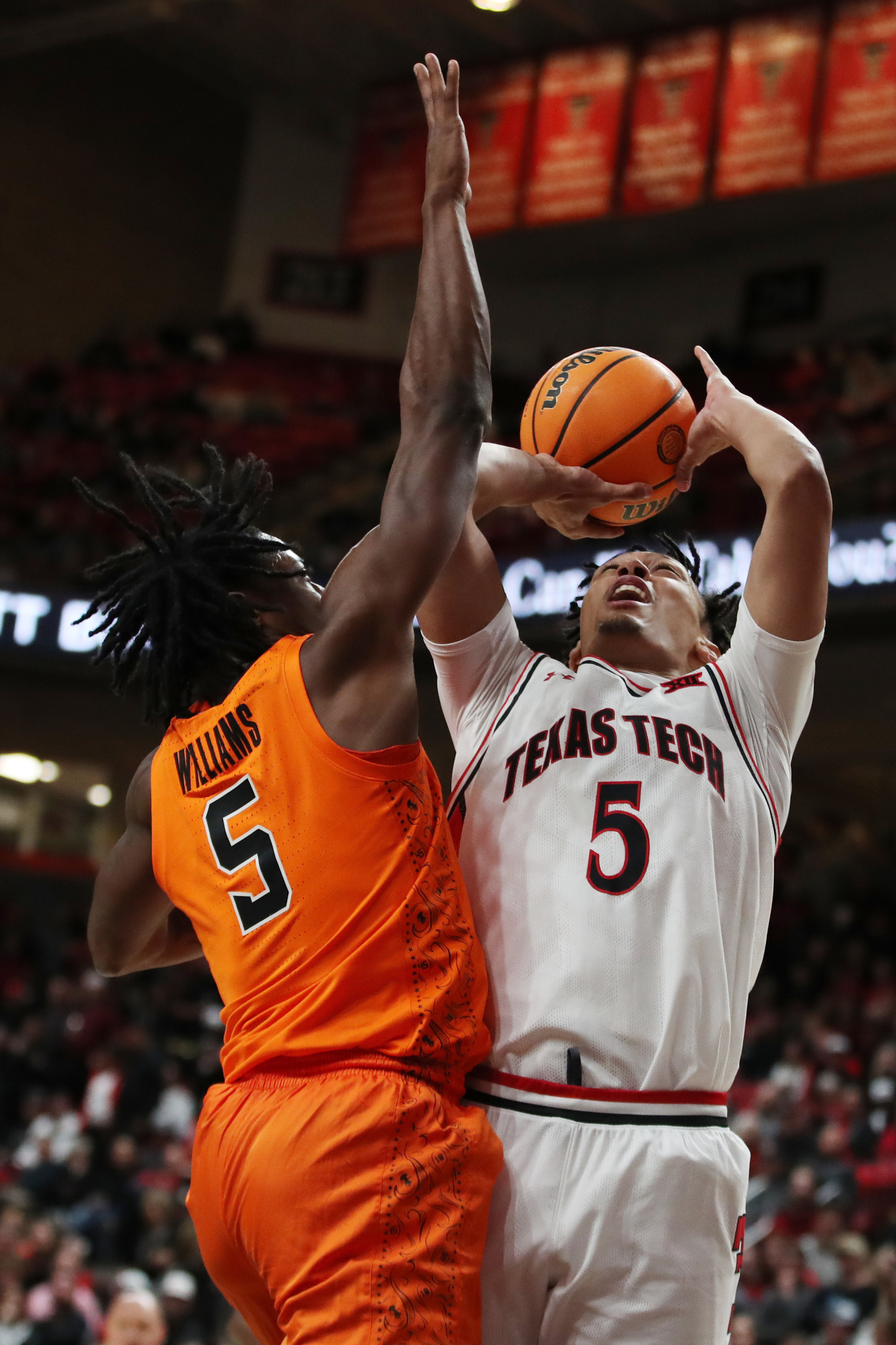 Texas Tech offense catches fire in big win over Oklahoma State | Reuters