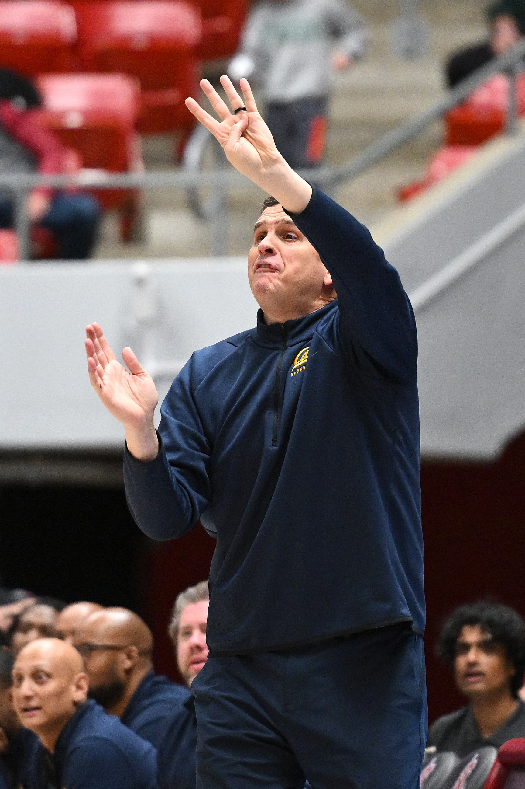 Myles Rice pours in 25 as Wazzu thumps Cal | Reuters