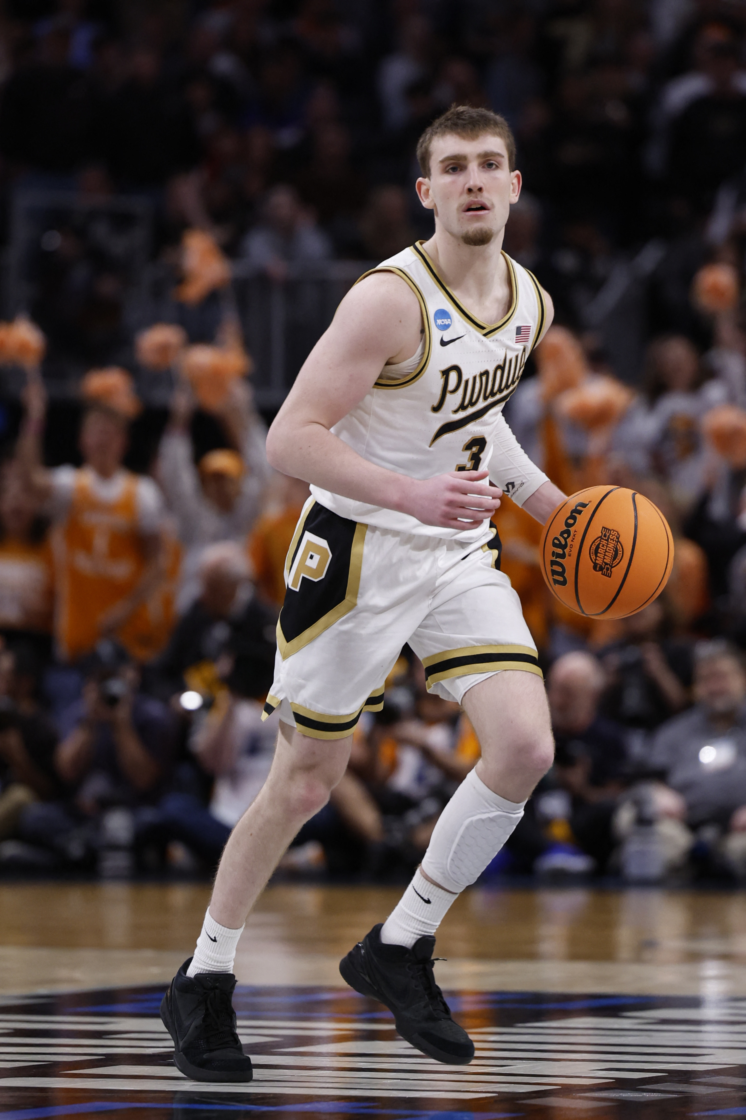 Zach Edey's career day powers Purdue past Tennessee, into Final Four ...