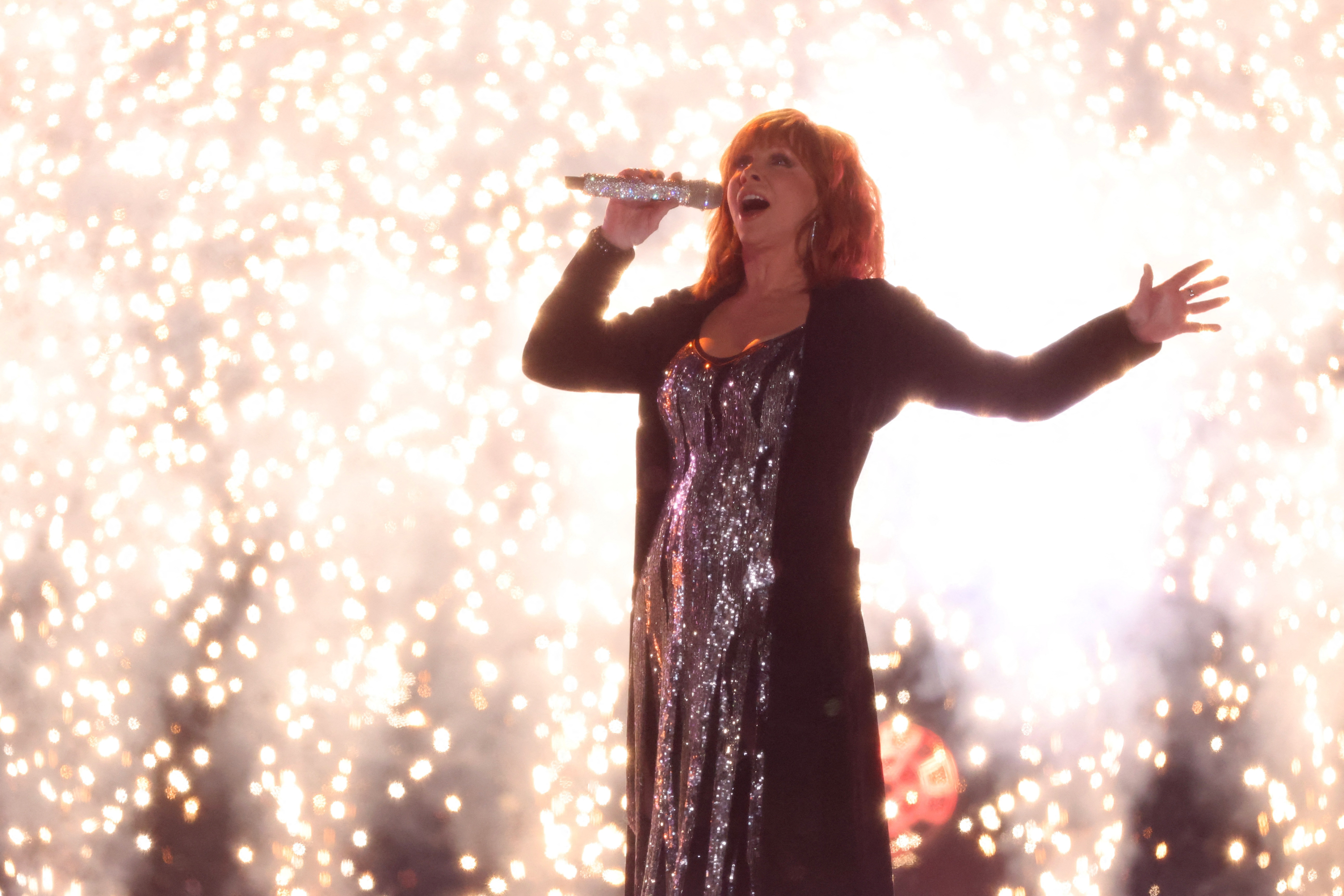 ACM Awards: The fashion, moments, winners and performances - May 17 ...