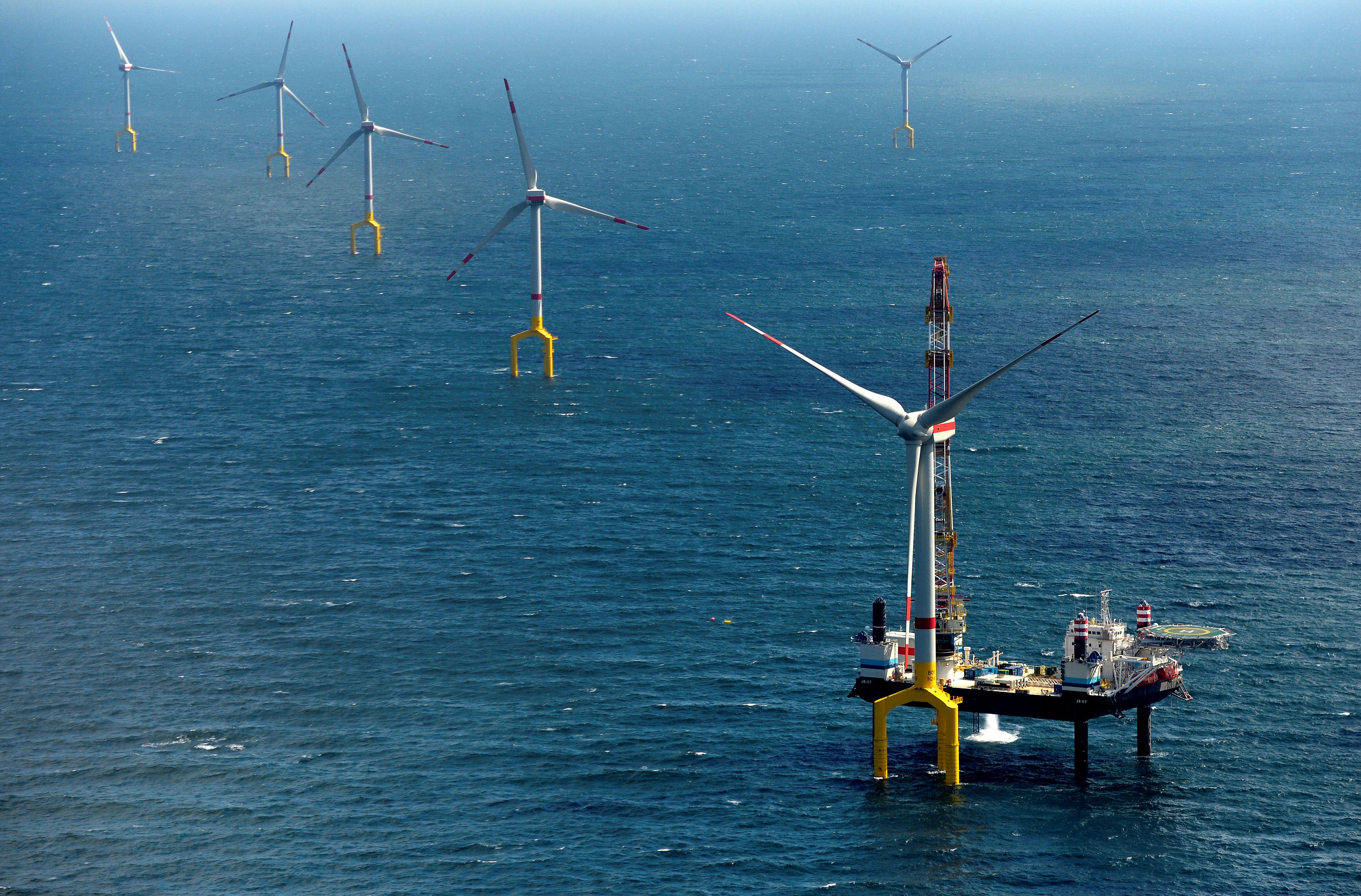 EU countries buy more time to study green investment rules | Reuters