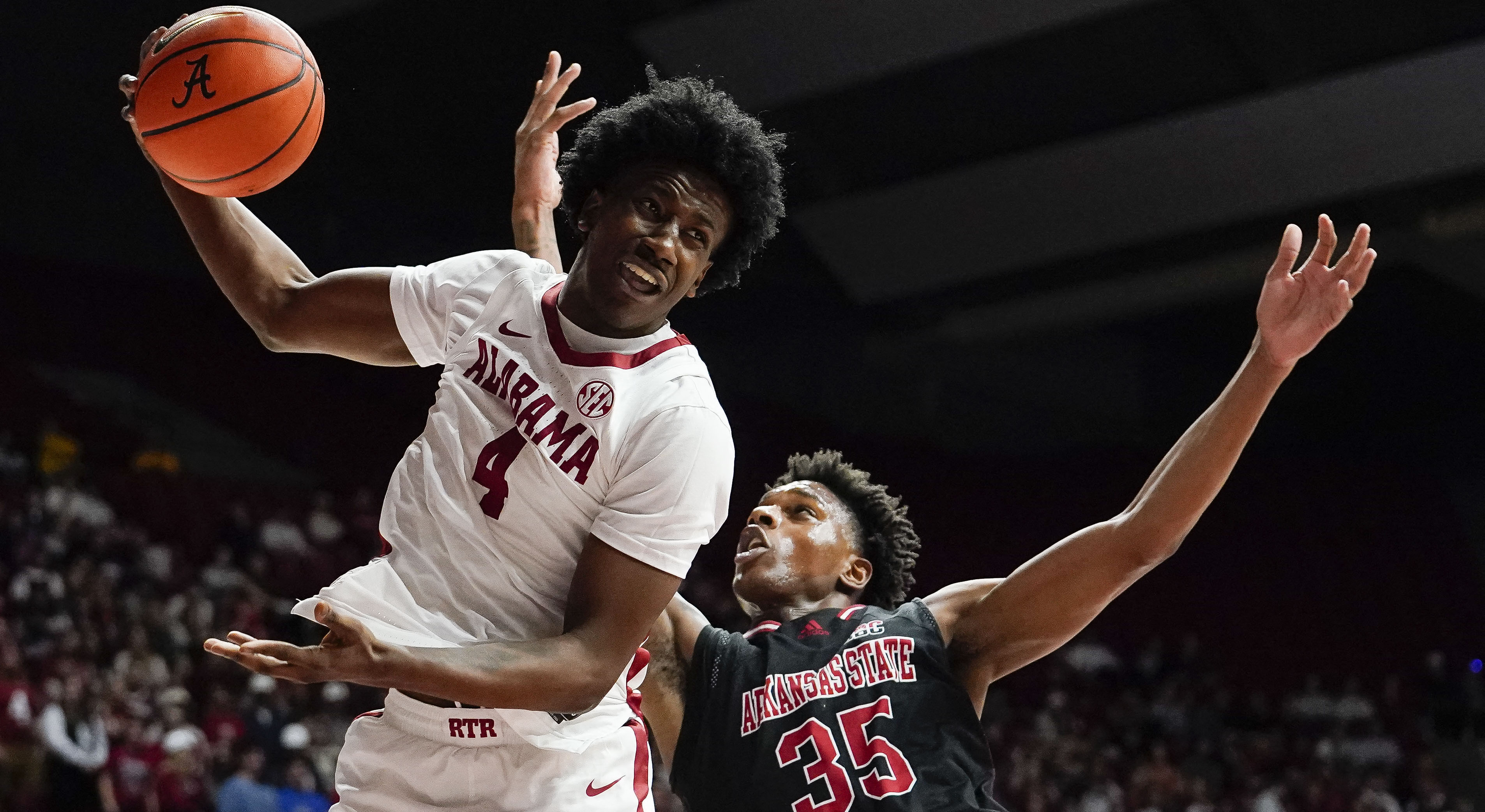 Alabama breezes past Arkansas St. with balanced attack | Reuters