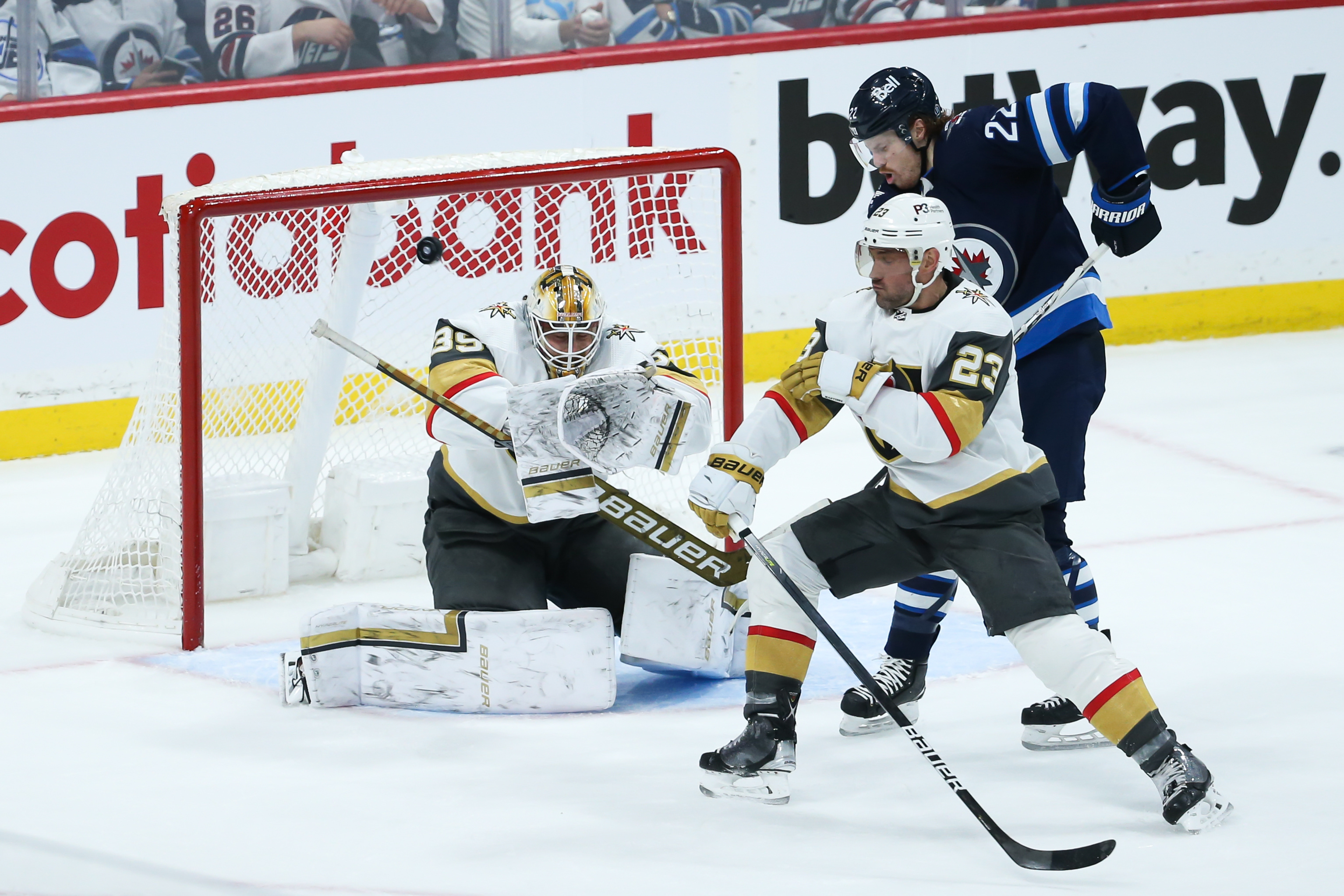 Brett Howden scores twice as Knights take command vs. Jets | Reuters