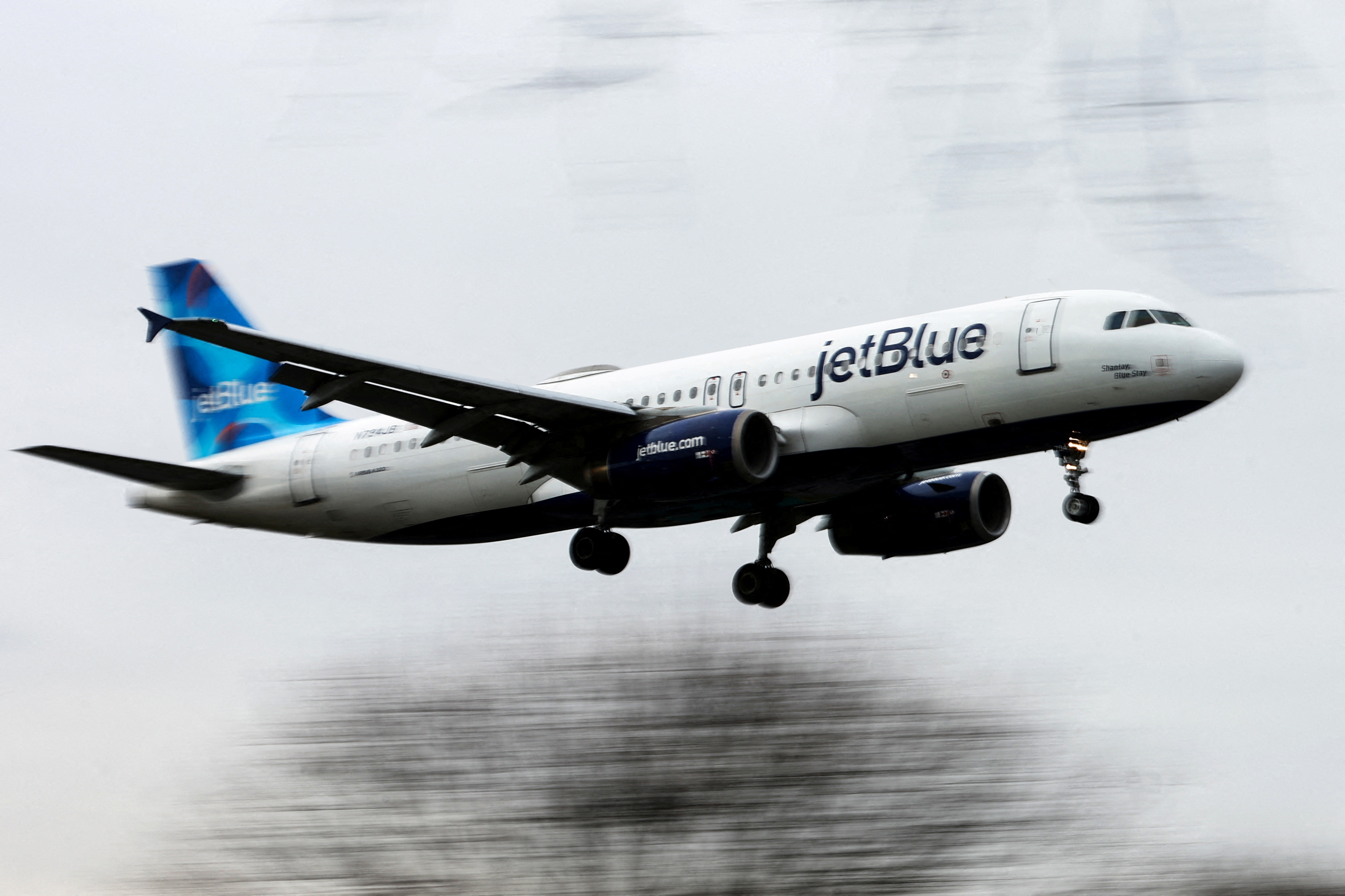 US court to hear JetBlue, Spirit appeal over blocked merger in June ...