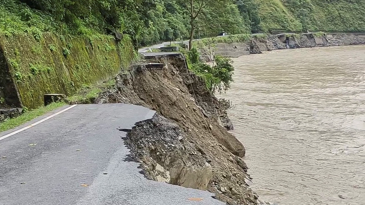 Exclusive: Indian glacial lake that flooded was poised to get early ...